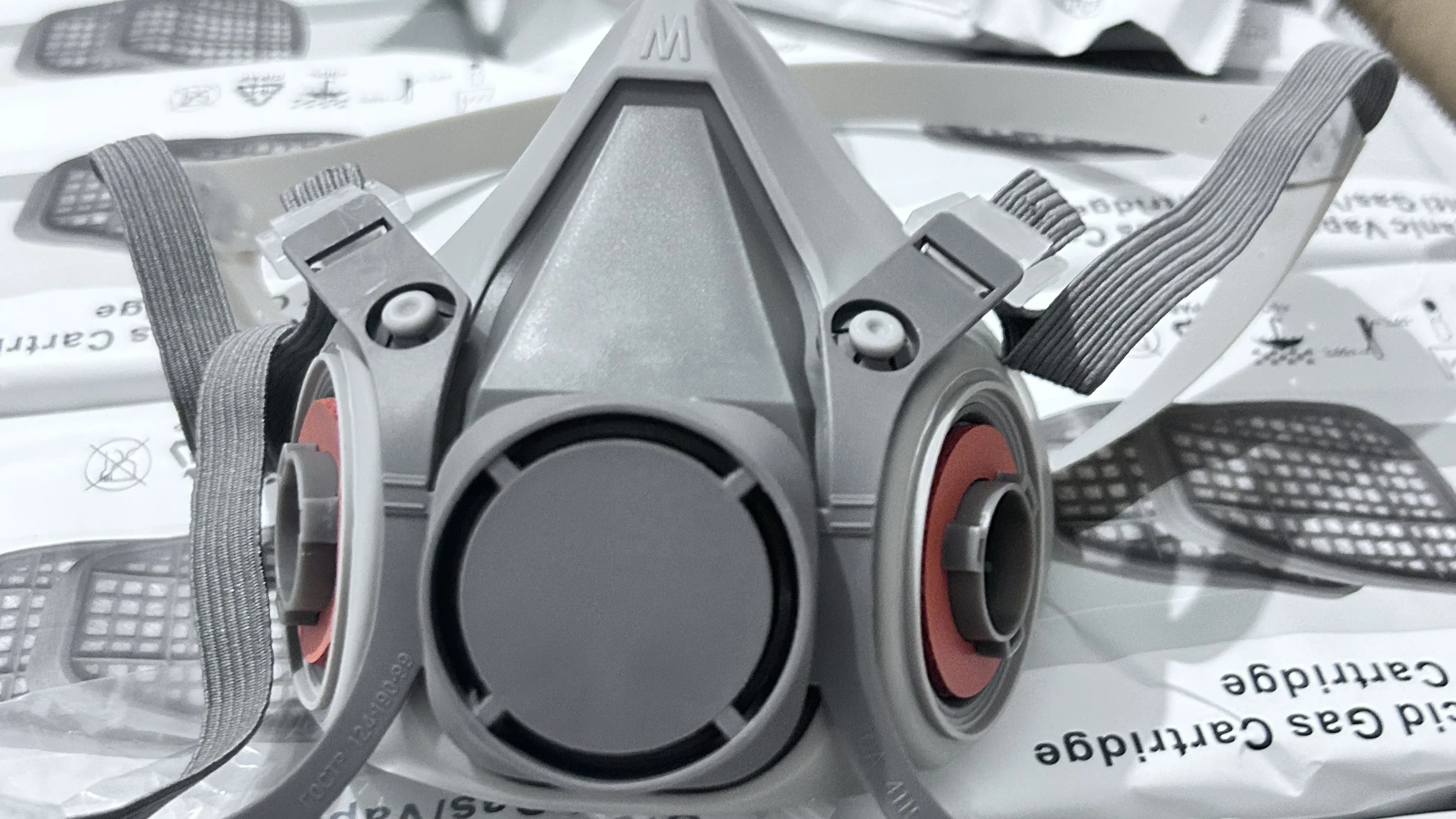 Hot Sell Particulate Gas Respirator Coal Mine Dustproof Silicone 6200 ...