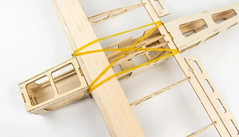 Wooden Airplane Propeller Kits - Balsa Wood Model Planes