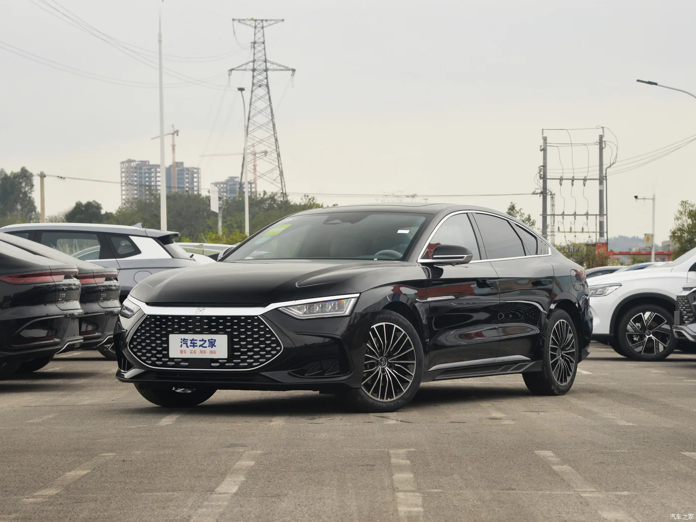 Yyc 2024 Byd Han Ev Dm-i Hybrid Plug-in / Pure Electric Car New Energy ...