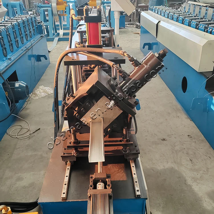 Automatic Steel Frame C Channel Purlin Roll Forming Machine High Performance C Purlin Steel ...