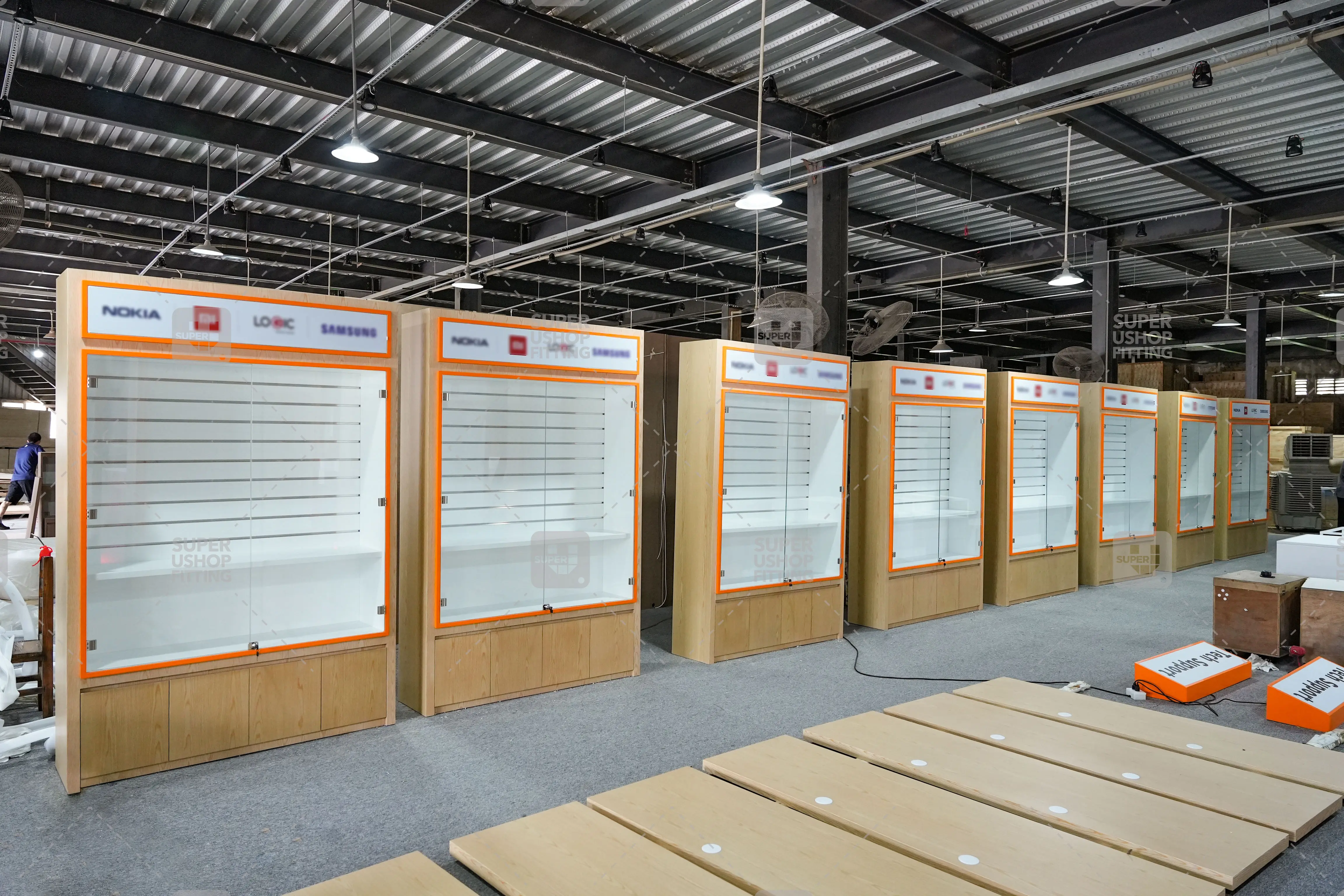 Mobile Phone Shop Display Cabinet Wall Mounted Display Mobile ...