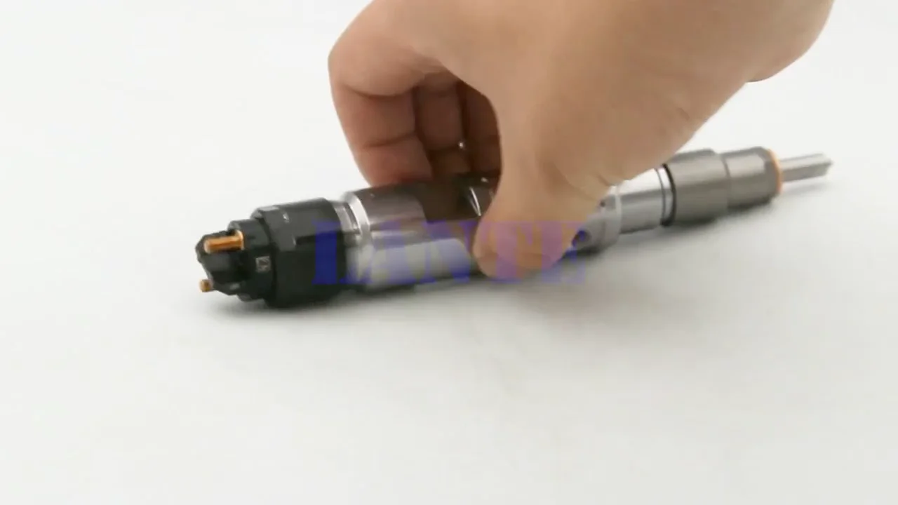 Factory Diesel Nozzle Assembly Pump Injector 51.10100-6065 0986435562 ...