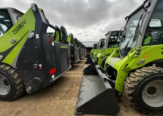 Zoomlion ZS080V Mini Wheel Loader - 3 Ton Skid Steer Loader