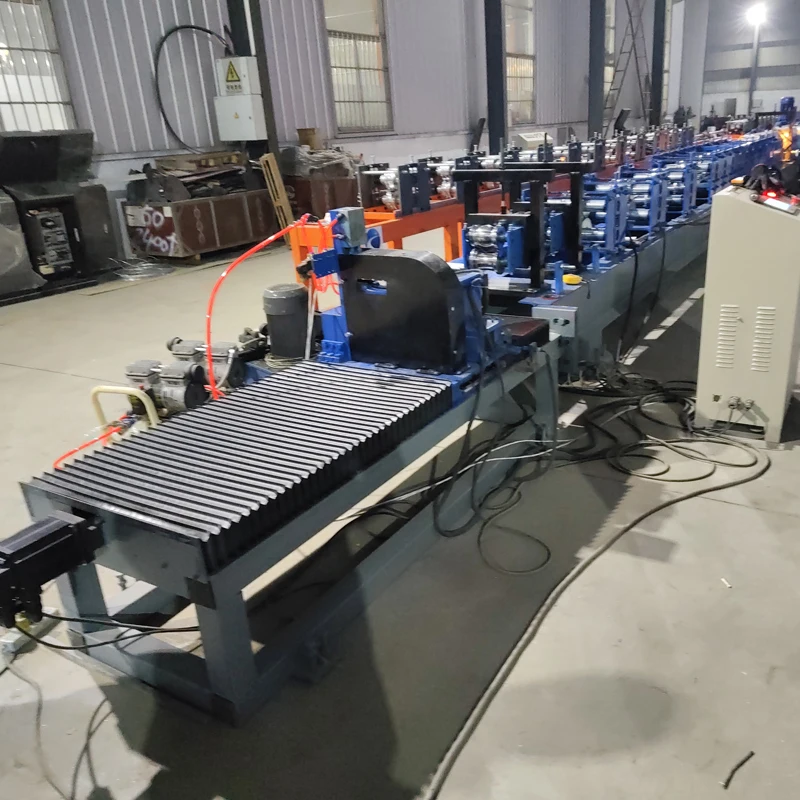 Metal Roofing Sheet Pu Foam Roller Shutter Door Roll Forming Machine ...