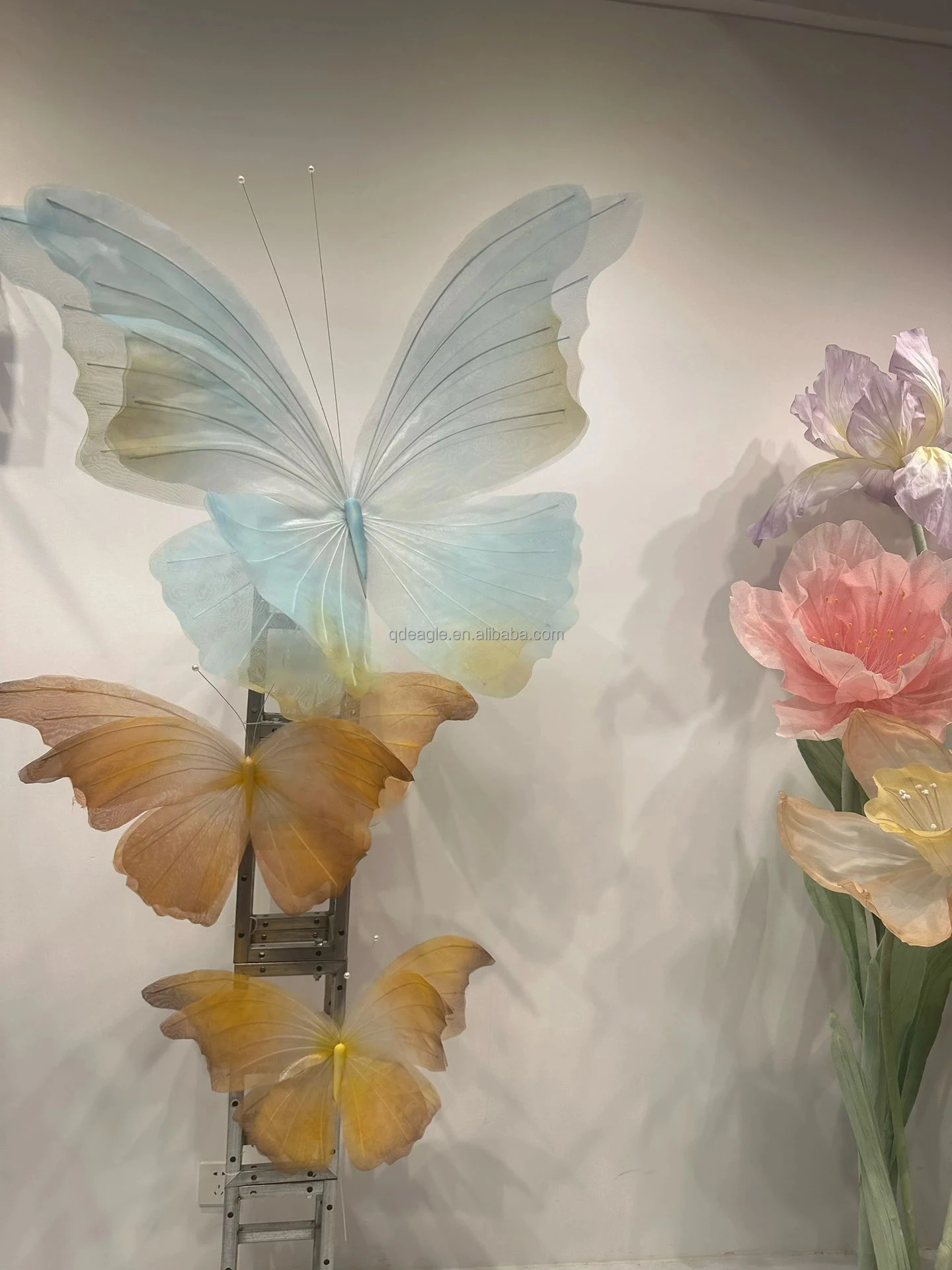 Wedding Butterfly Arch Decoration - Elegant Organza Silk Butterflies