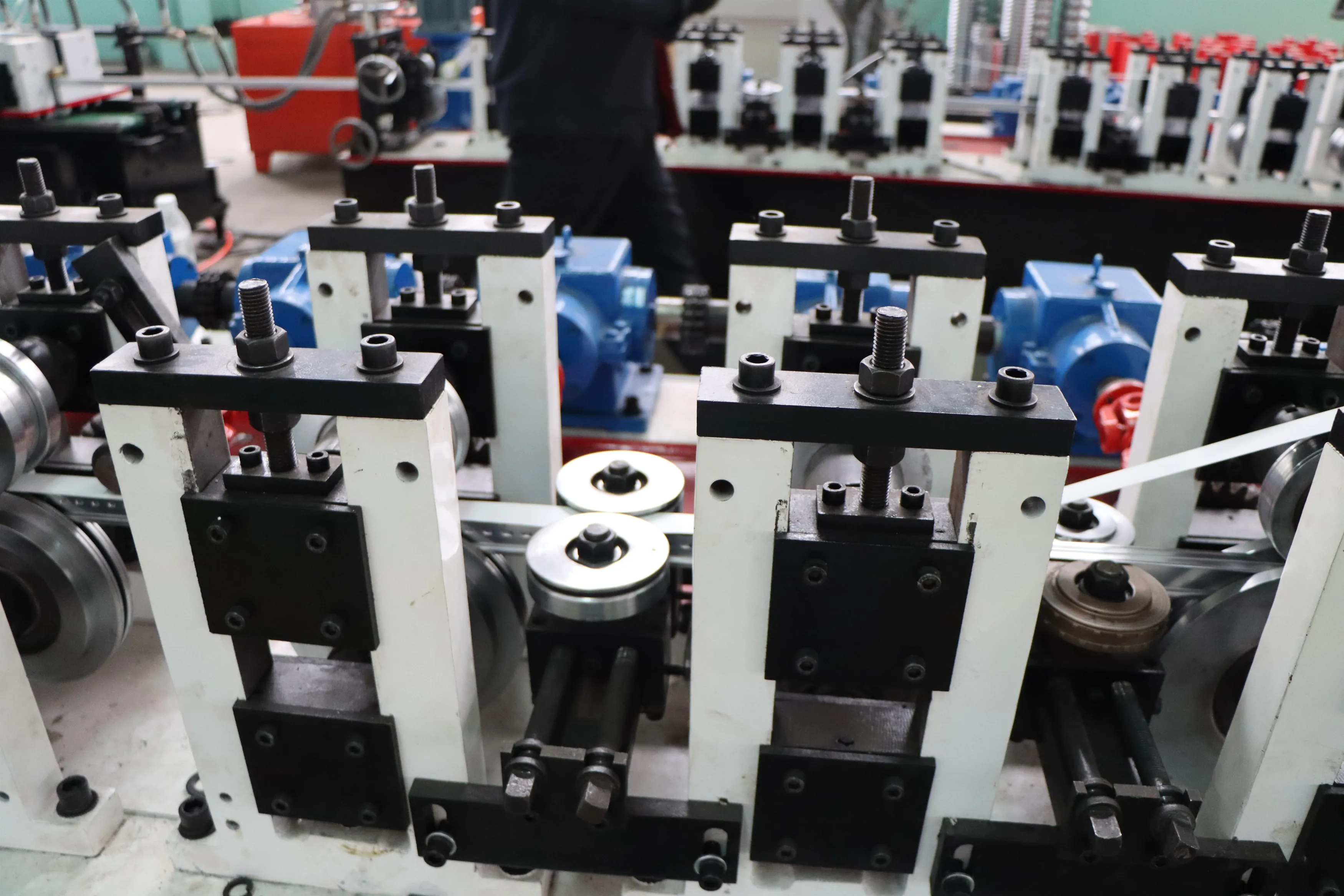Gypsum Board Ceiling Grid Roll Forming Machine - Automatic