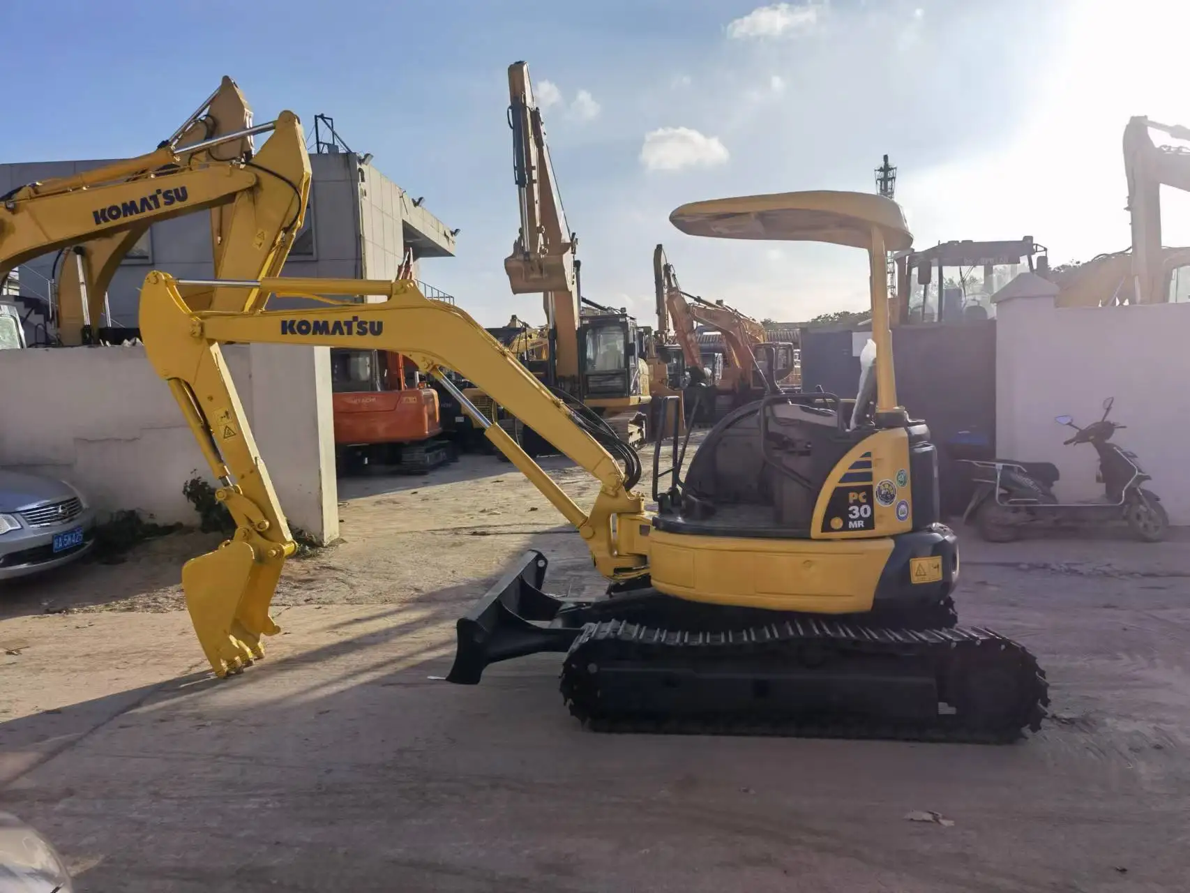 High Quality Japan Used Komatsu Pc30 Mini Excavator Pc35 Pc55 Pc70 Komatsu With Good Condition ...