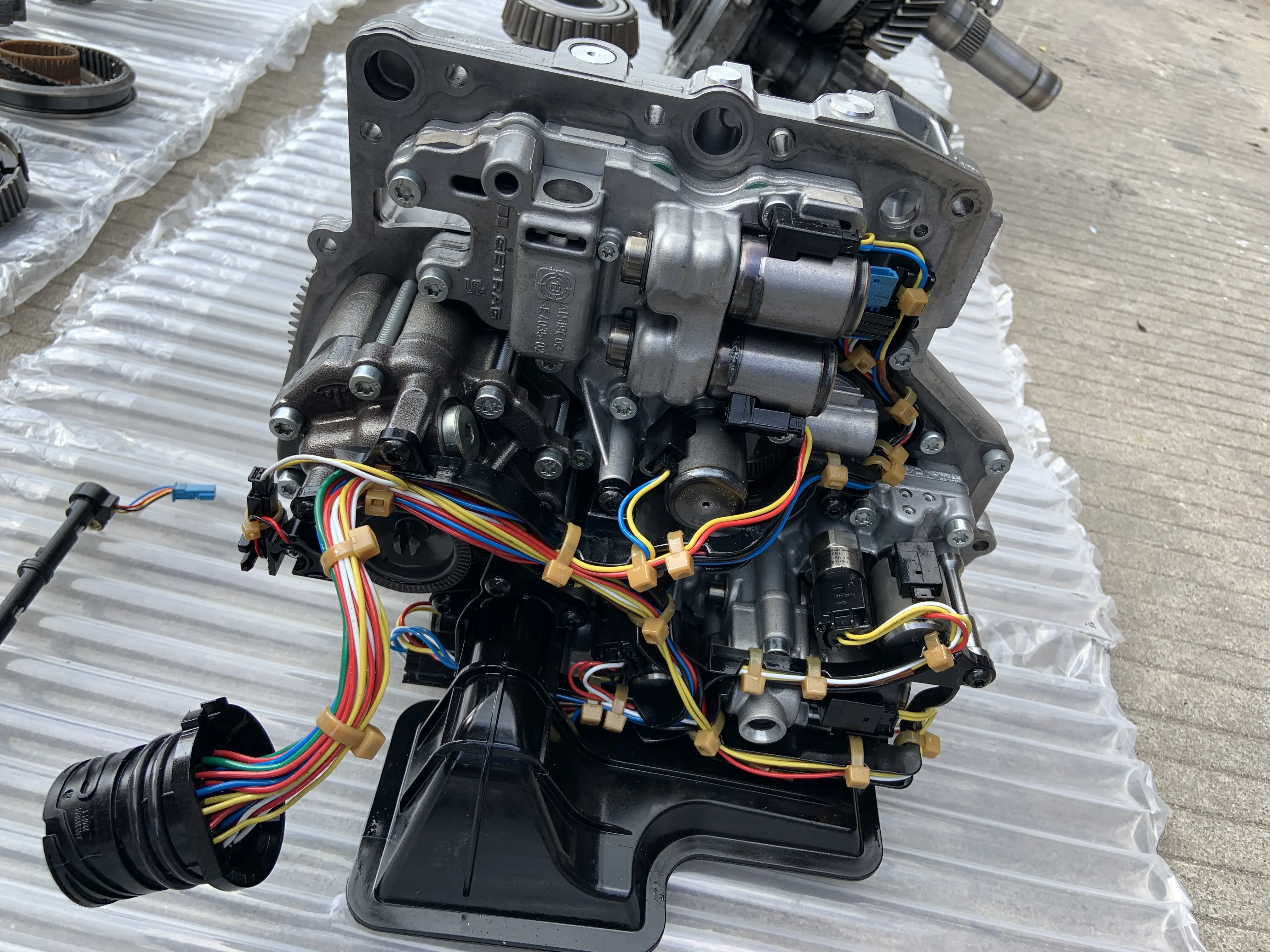 Genuine Ferrari 458 F12 FF California T Transmission Gearbox Valve Body