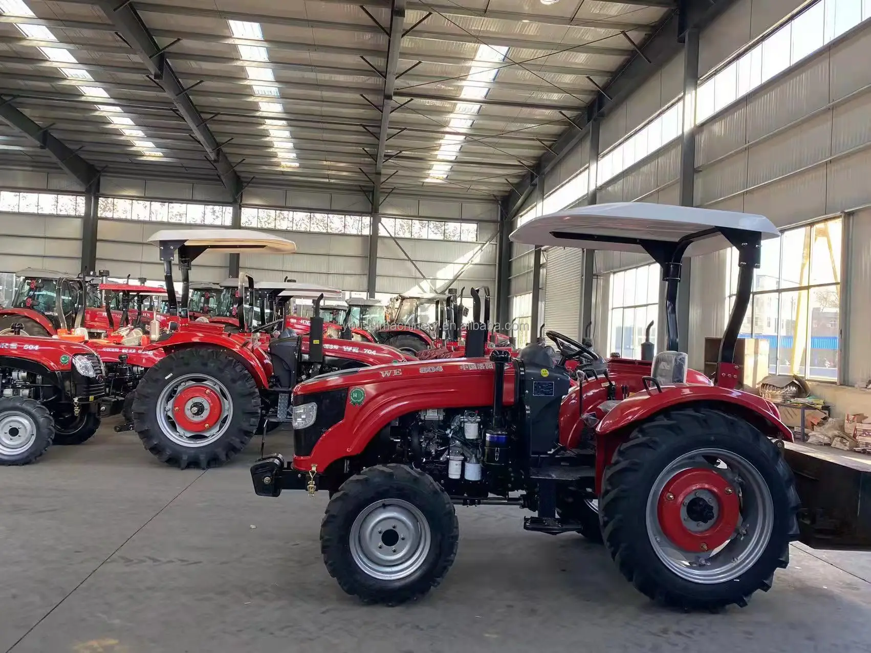 4x4 Tractor with luxury cab 3 point suspension whit quick hitches ...