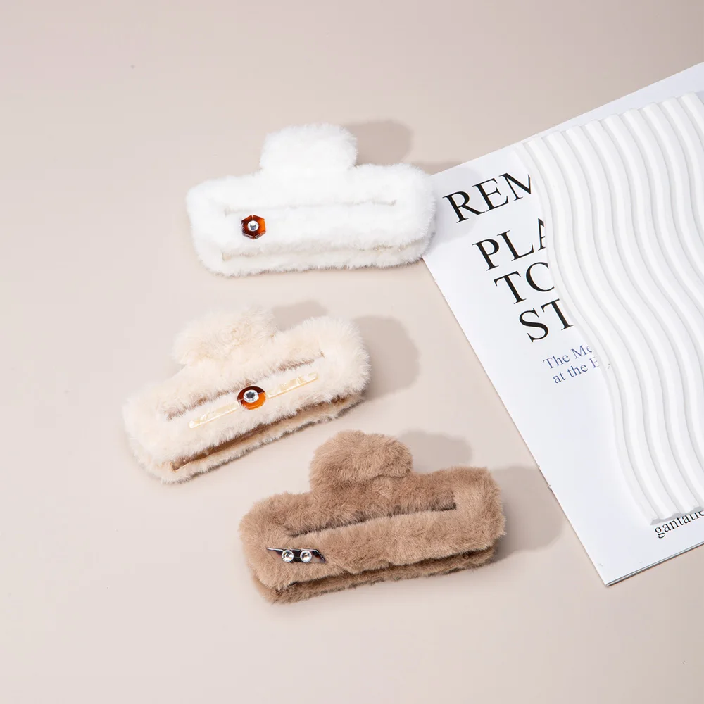 Cute Square Furry Claw Clips for Thick Curly Hair Elegant Fluffy Plush ...