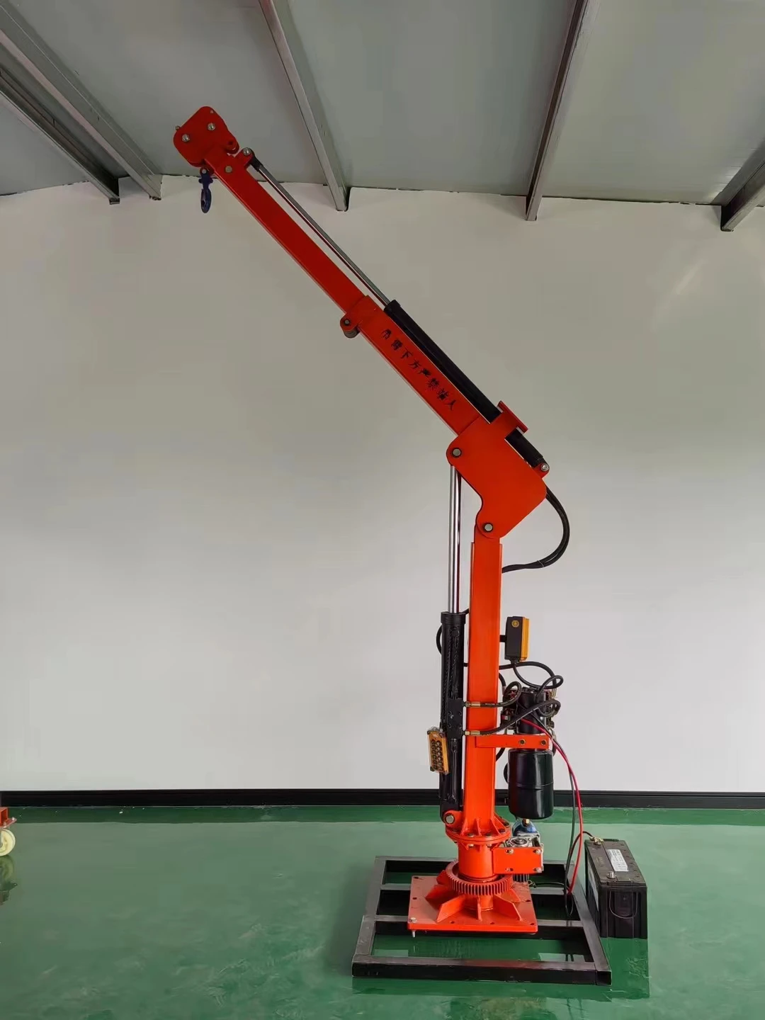 Hydraulic Car Crane 1Ton 3.7M Mobile Remote Control Crane Truck for ...