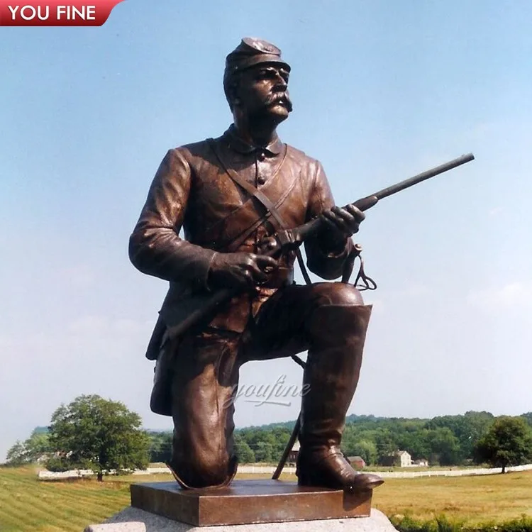 Outdoor Garden Life Size Bronze Warrior Armed Stalin Sculpture Statue