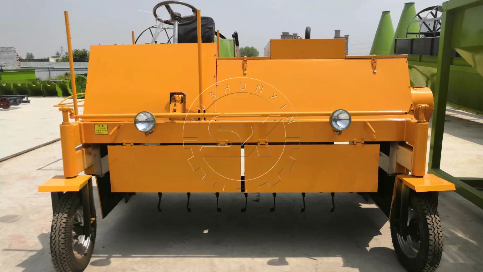 Tractor Compost Windrow Turner/moving Type Compost Turner - Buy Tractor ...