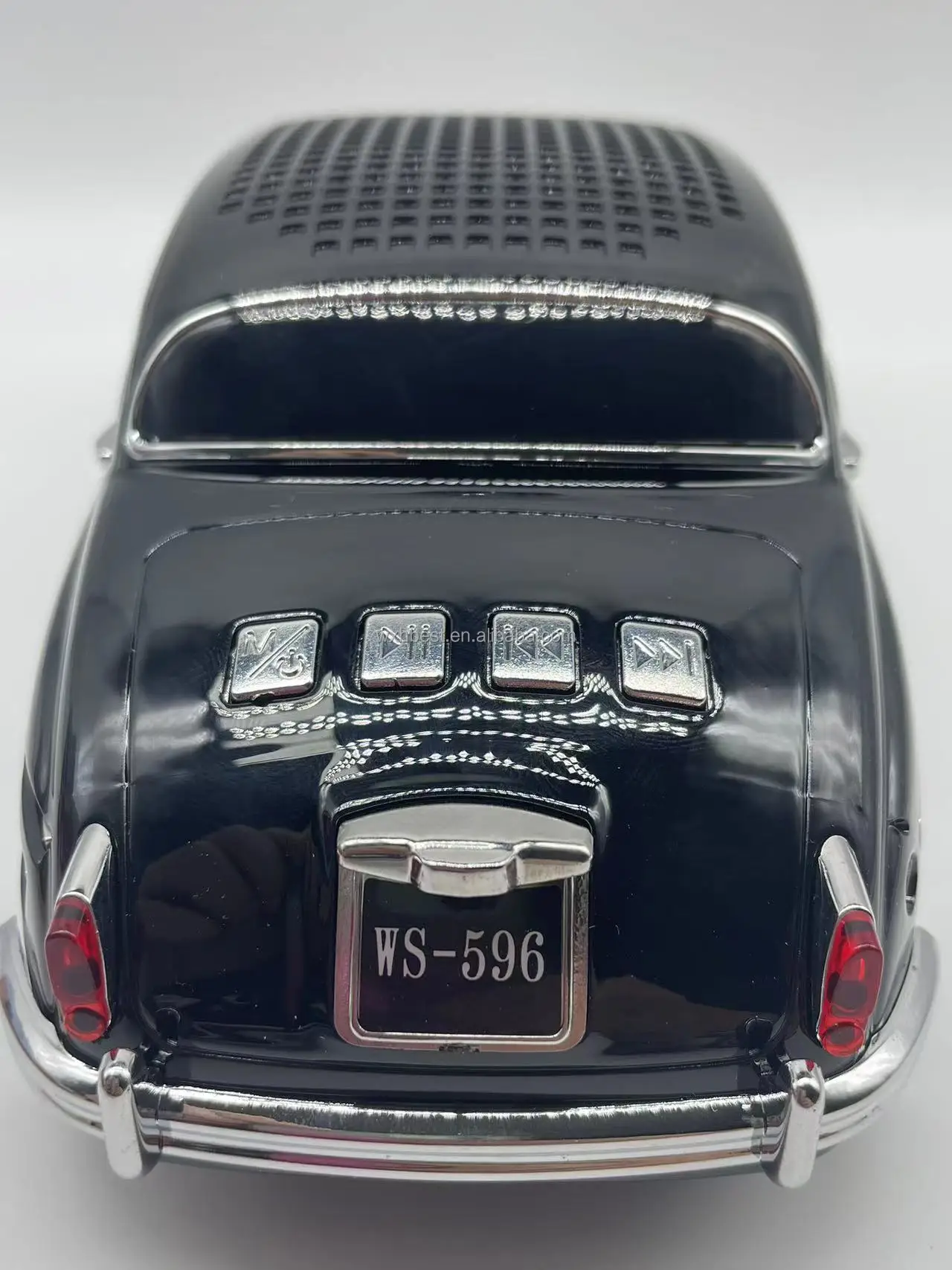 10W Bass Retro Classic Outdoor Portable Home Wireless Car Speaker