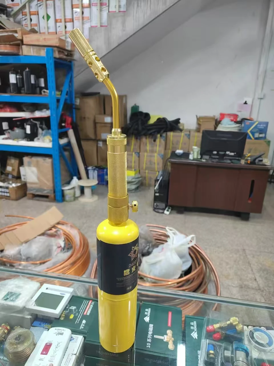 Miniature High-Temperature MAPP Gas Torch for AC Repairs