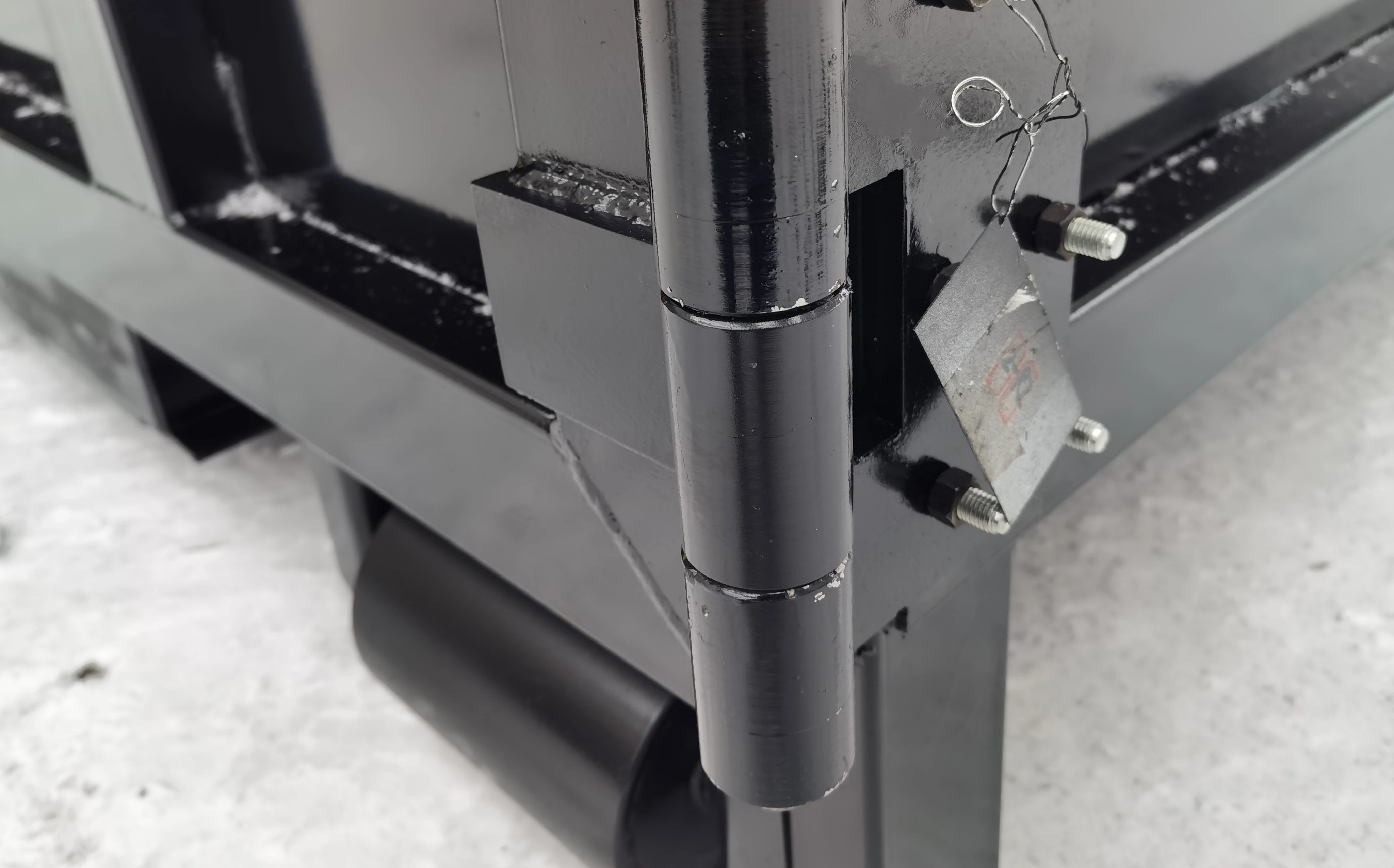 Waste Management Roll off Dumpster - Efficient & Durable