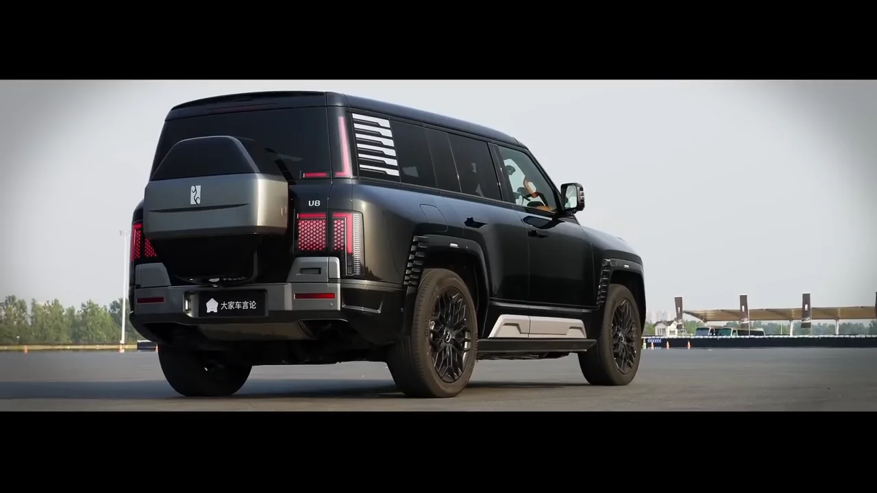 Byd U8 2023 New Byd Yangwang U8 Deposit To Book Car Four Motor Drive ...