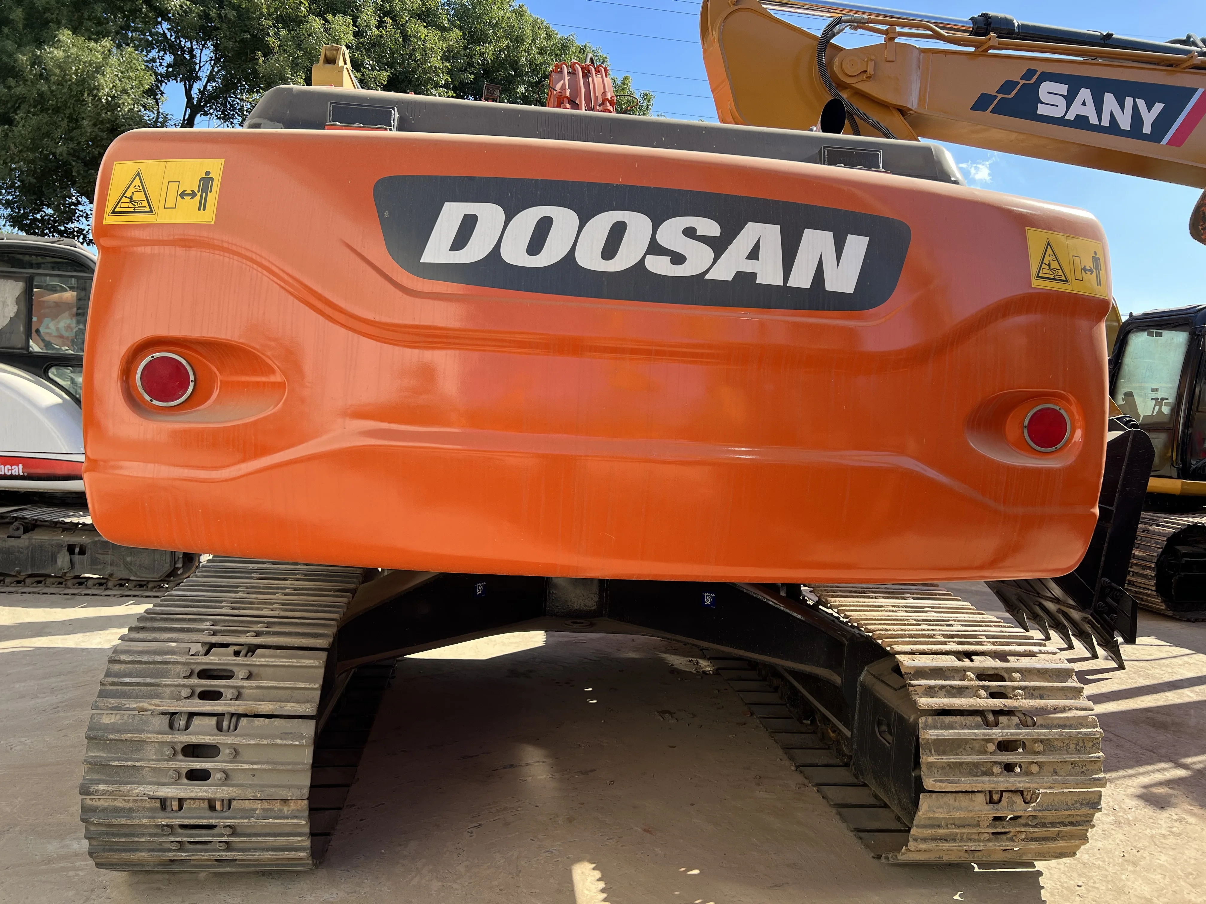 Made In Korea Doosan Dx225 22 Ton Used Secondhand Hydraulic Excavator ...
