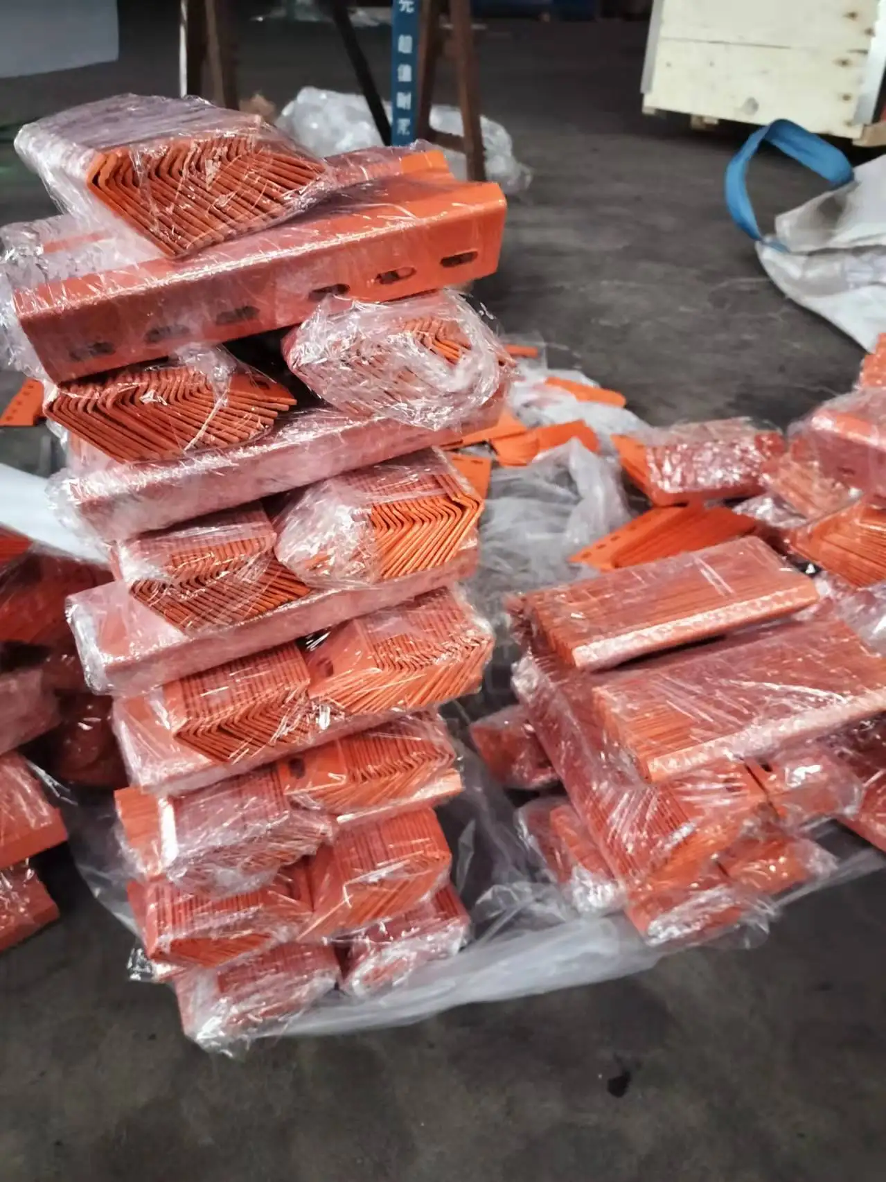 Galvanized Stainless Steel Cable Trunking With Cover And Standard Size ...