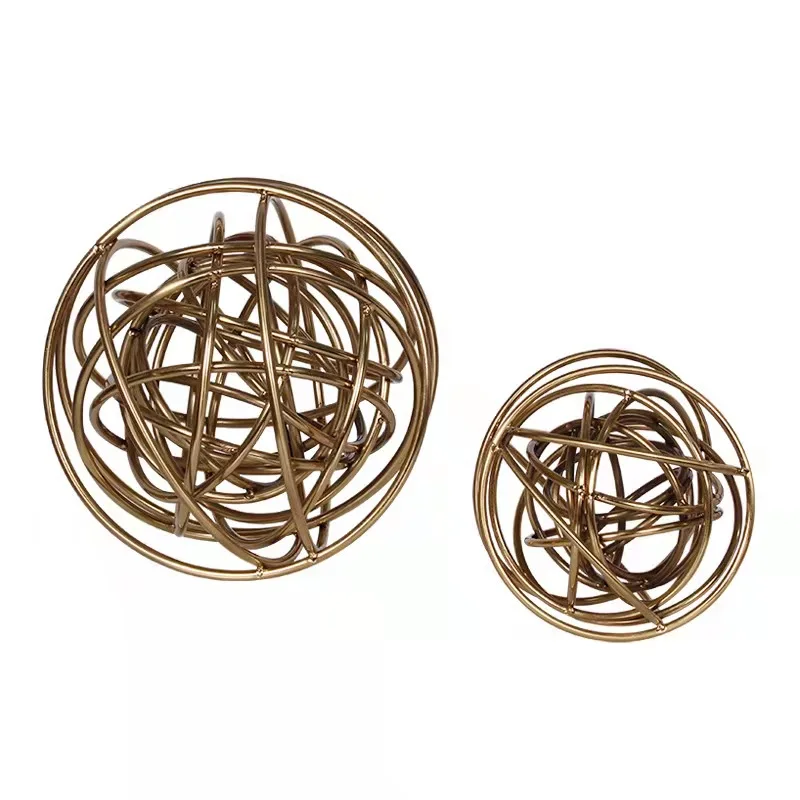 Luxury Gold Metal Home Decor Balls - Perfect for Christmas