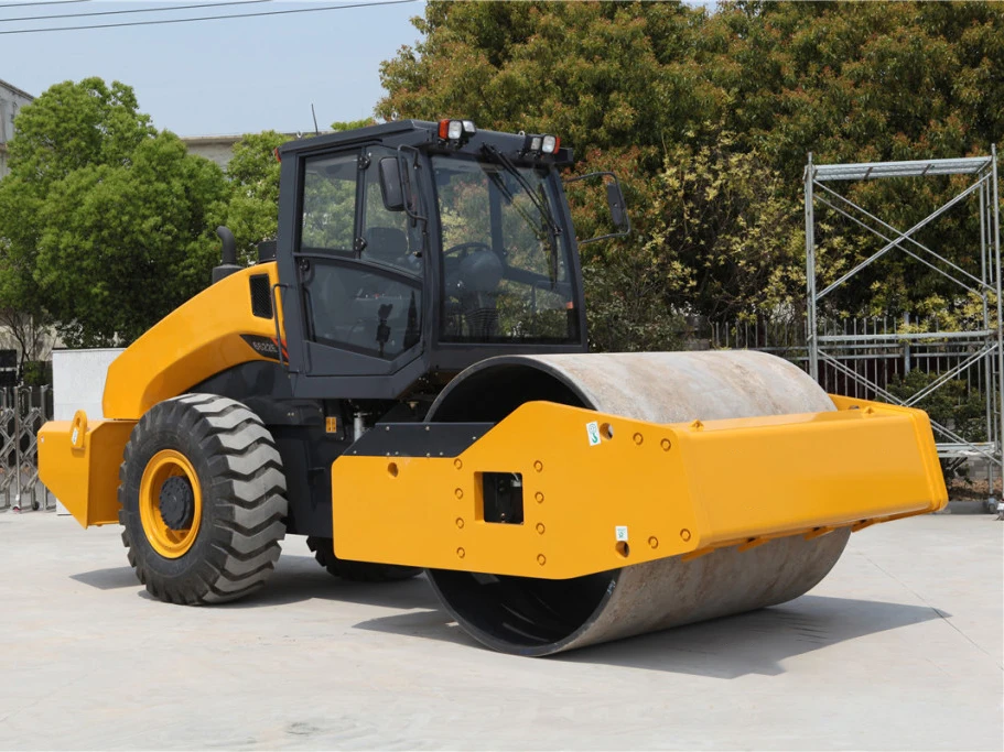 China 14 Ton Sheep Foot Vibratory Road Roller Compactor 118kw Road ...