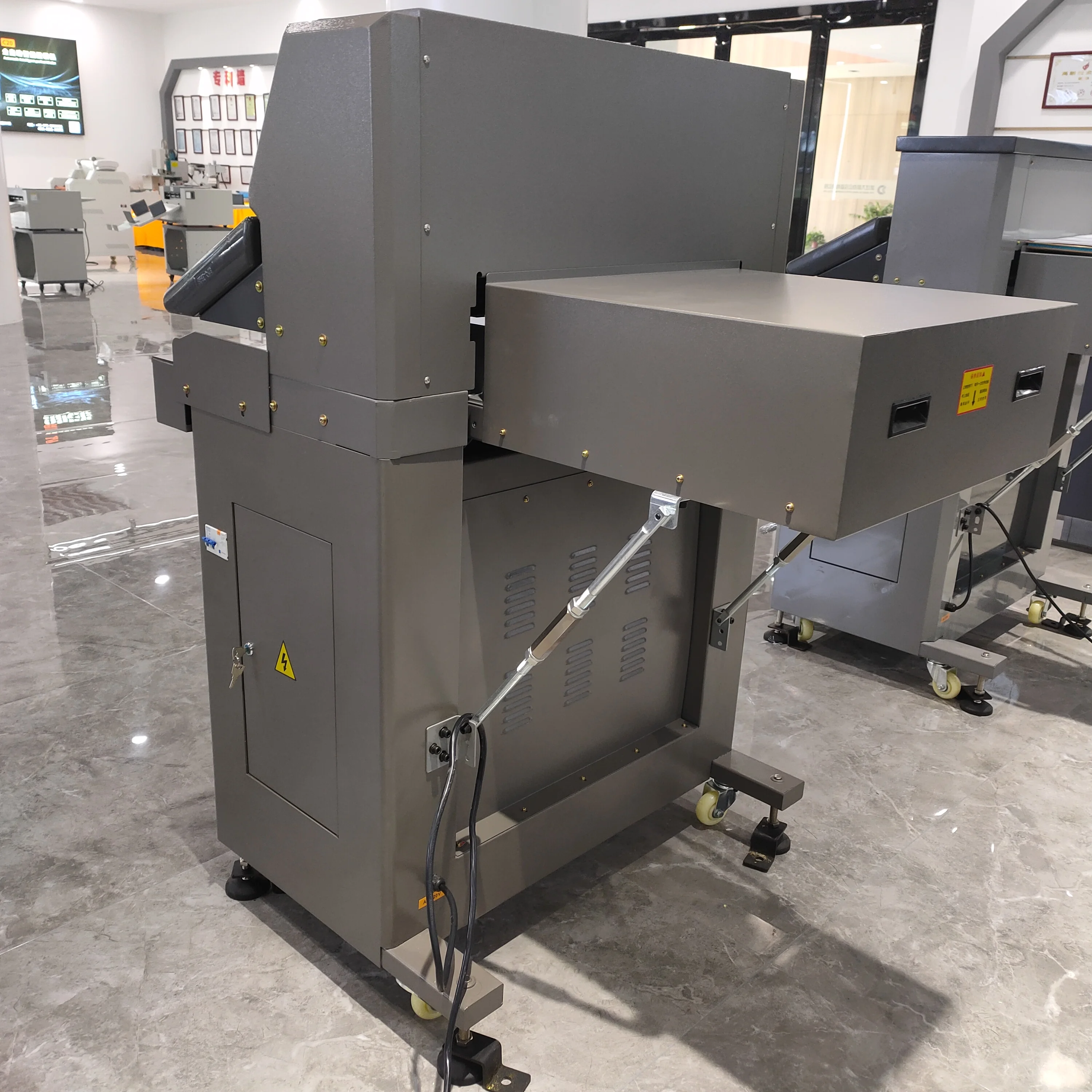 Front Paper Cutter Hydraulic Maximum Cutting Size 53cm H5310l - Buy ...