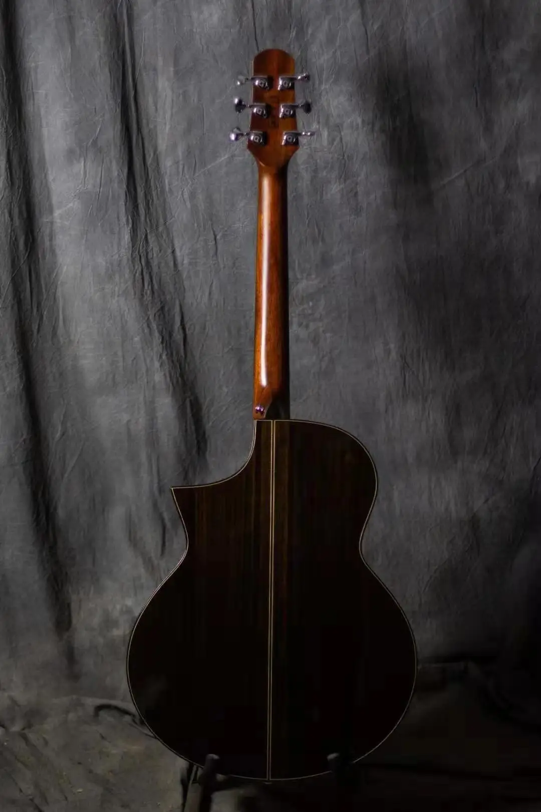 Geake 40-Inch JD-610C Solid Acoustic Guitar - High Quality