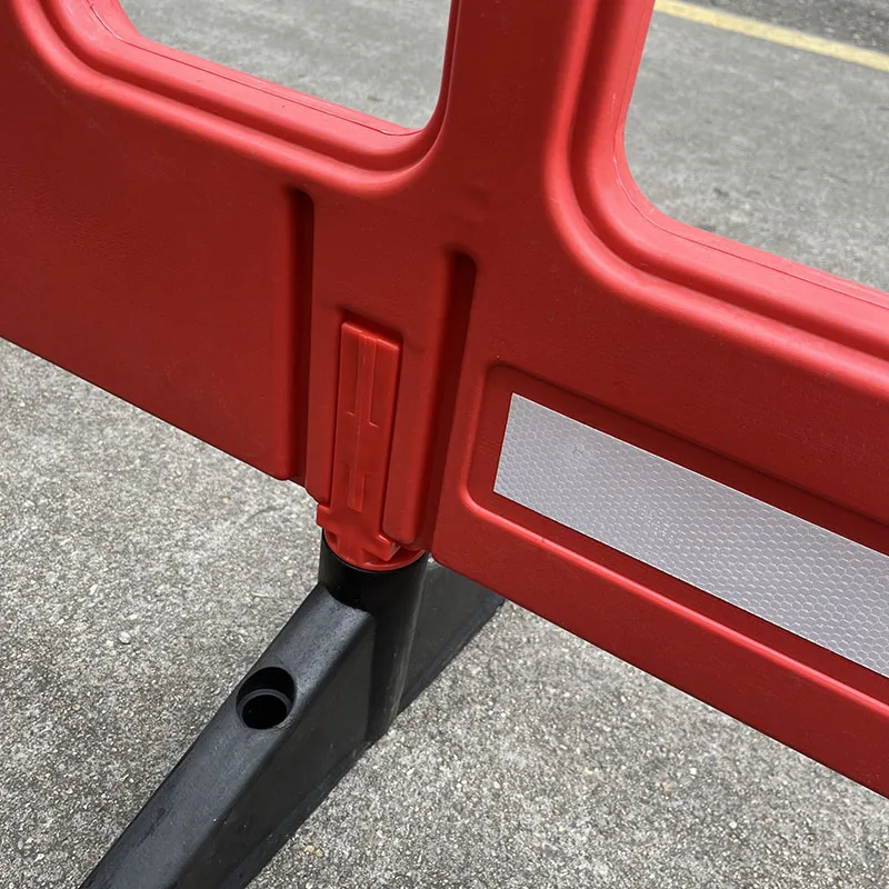 Cheap Price Red Traffic Guardrail Driveway Moulding Plastic Barriers