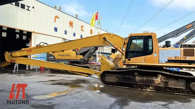 Amphibious Long Arm Reach Boom Excavator for Sheet Piling