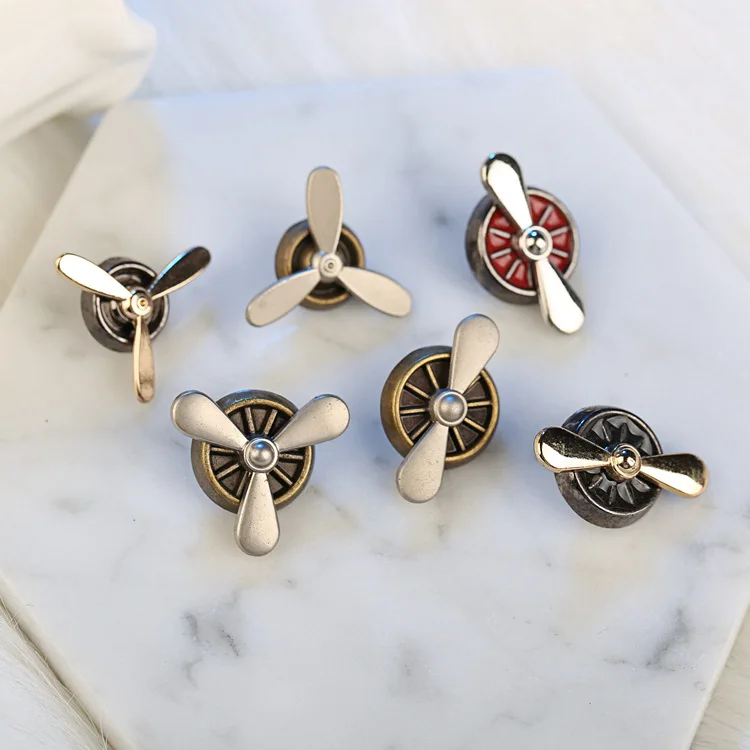 Retro Metal Movable Aircraft Engine Brooch Pin Customizable