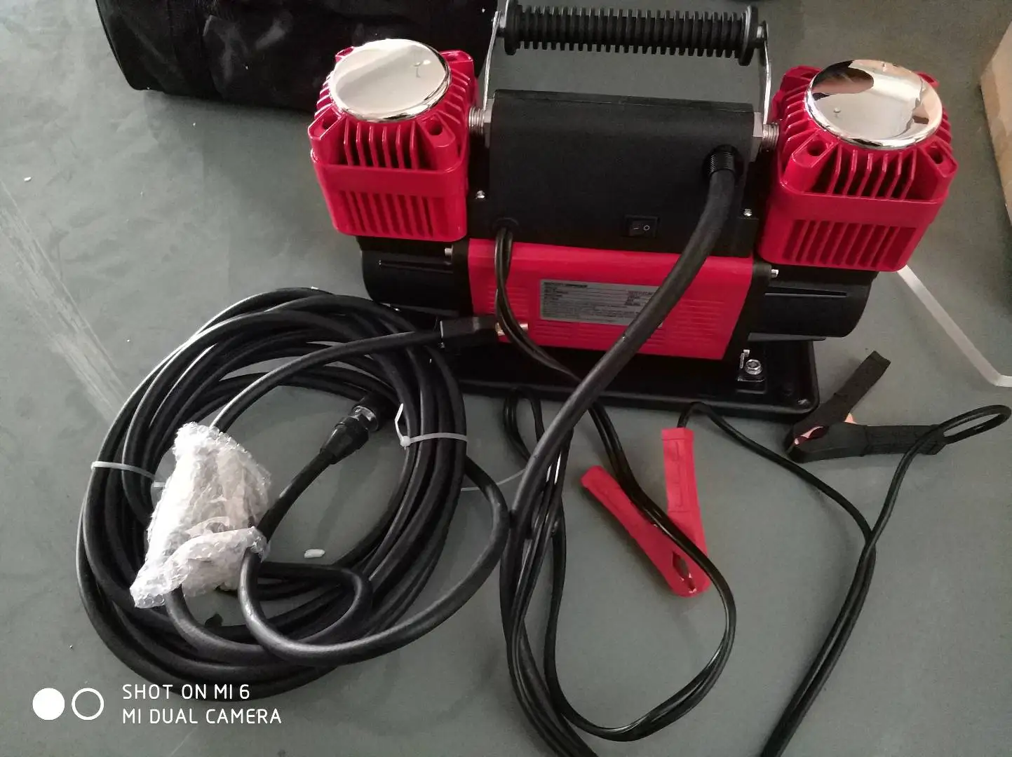 300L/MIN Heavy Duty Tire Compressor - Fast Inflation