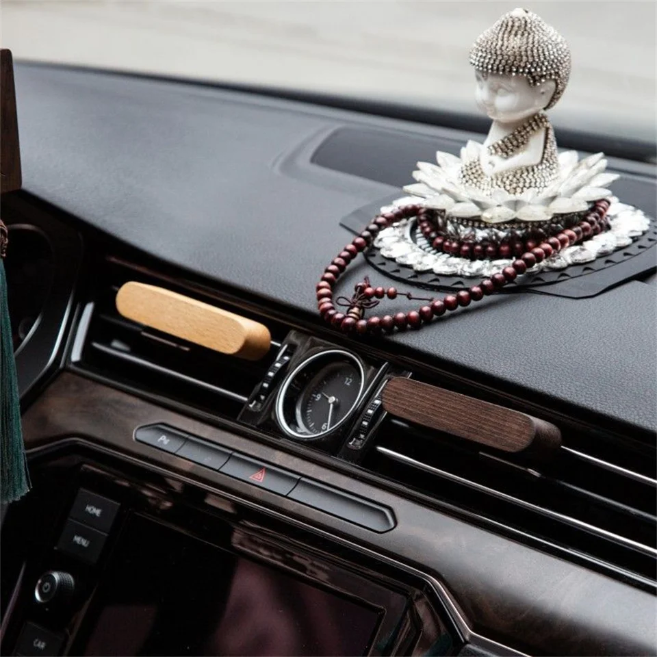 Custom LOGO Car Aroma Diffuser Natural Wood Car Vent Clip air Freshener ...