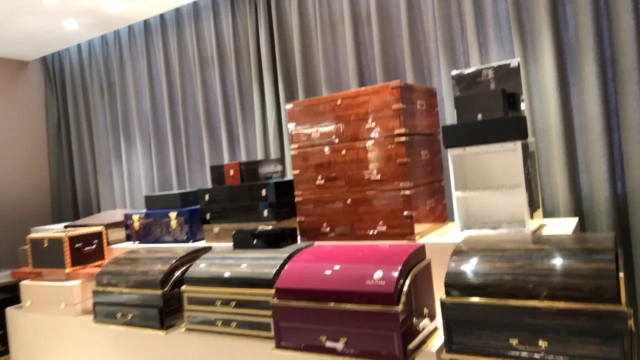 Luxury Custom Design Wooden High Gloss Gift Box With Lock And Key - Buy ...