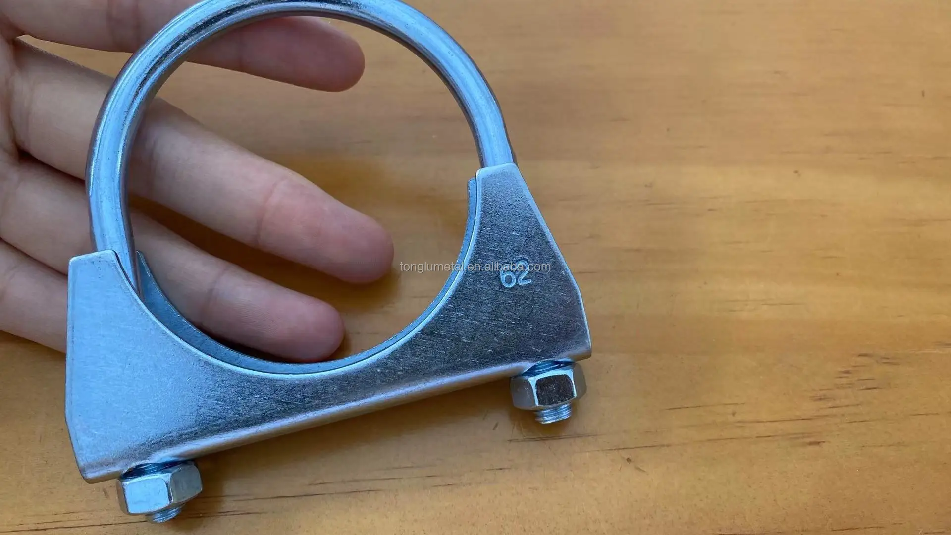 304 Stainless Steel Down Pipe U Bolt Exhaust Pipe Clamp with Saddle ...