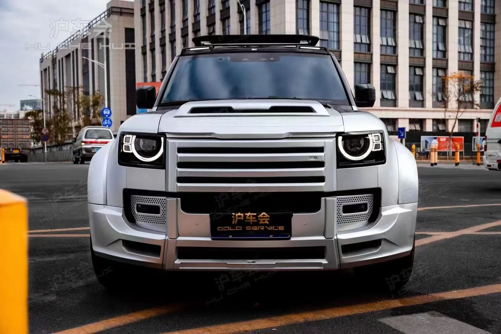 Auto Parts Body Kit for Land Rover Defender Defender Upgraded LUMMA ...