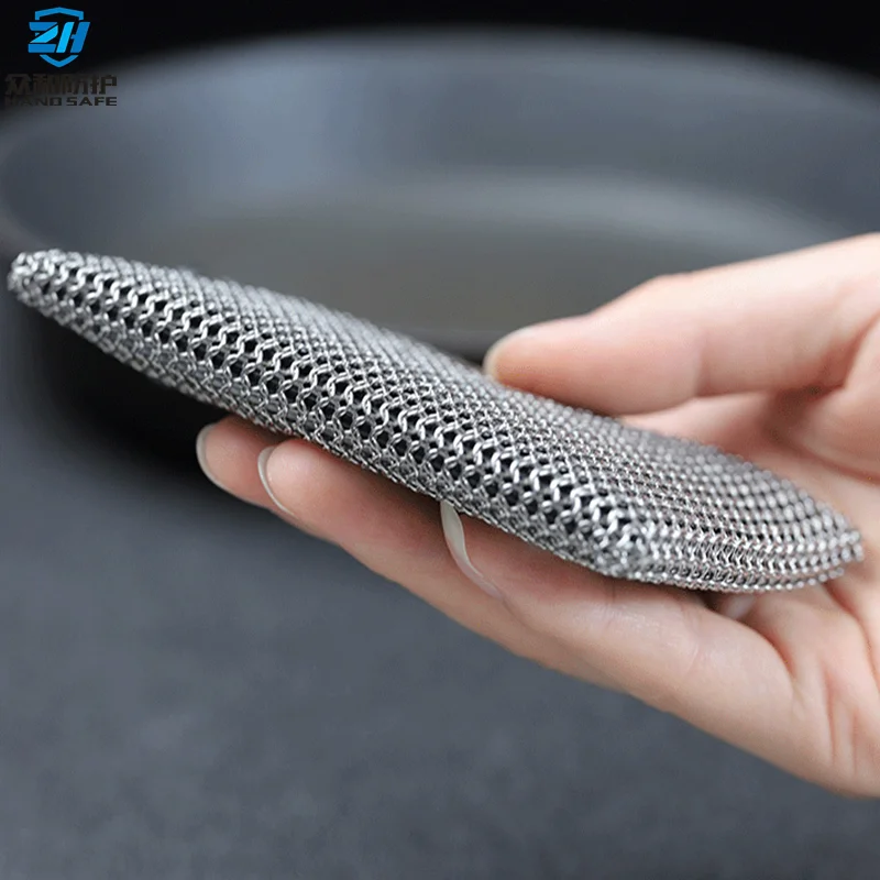 Cast Iron Chainmail Mesh Cleaning Stainless Steel Kitchen Scrubber With ...