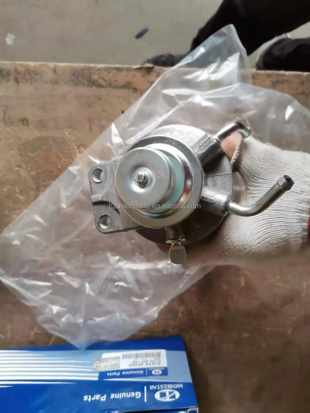 OEM 31910-4F200 for Hyundai H100 - Fuel Filter Complete