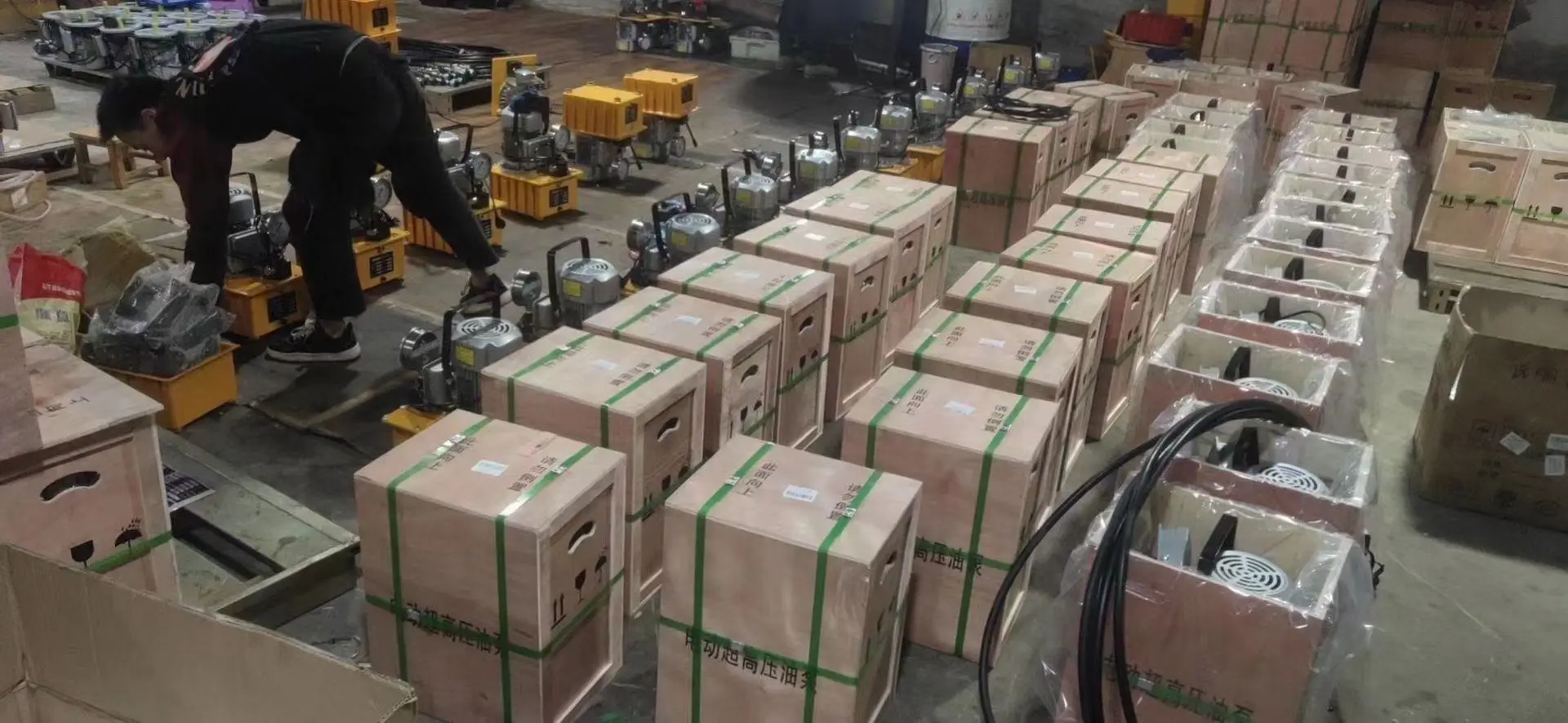 5T Mini Hydraulic Lifting Cylinder Jacks - Self Height 42mm