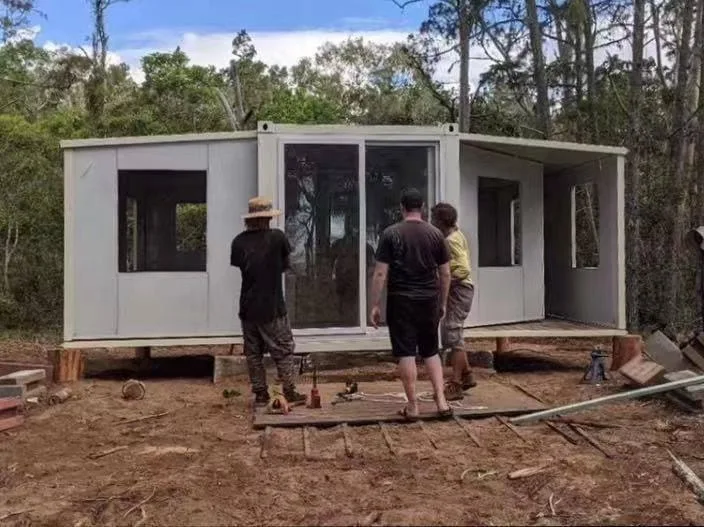 3 Bedroom Luxury Container House - Foldable & Expandable