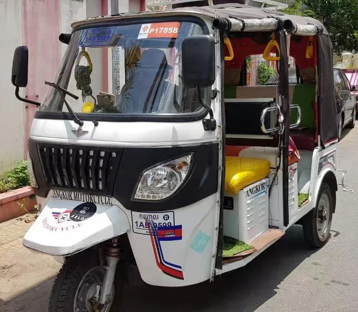 Three Wheel Taxi Cab Motor Trike 4 Seats KeKe Pedicab Commercial ...