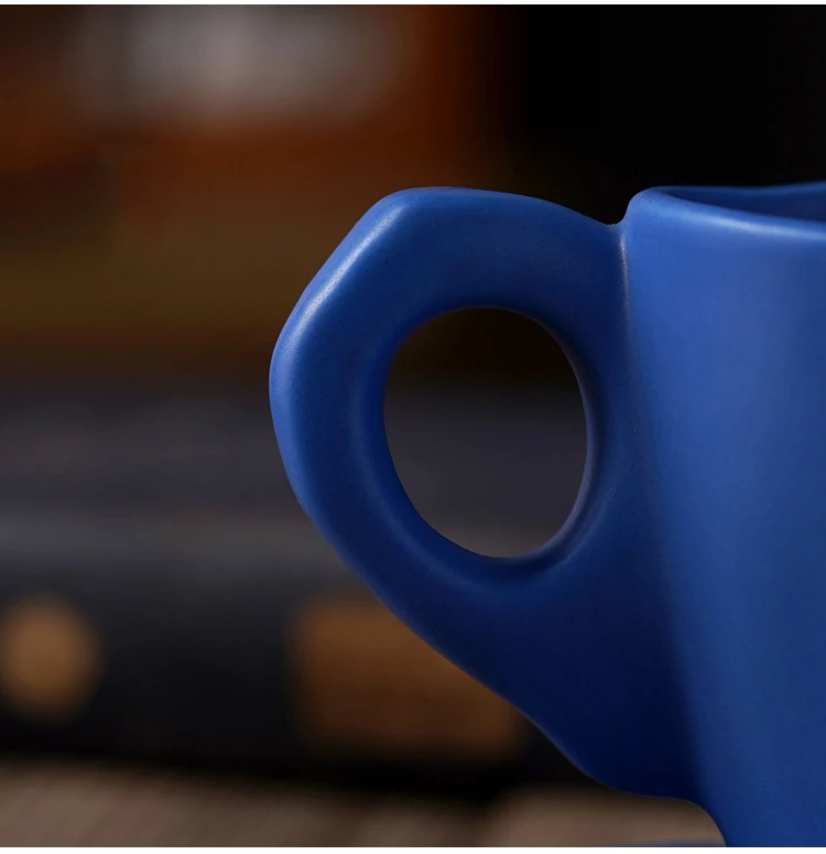 Unique Face Shape Ceramic Cup And Saucer Kiss Coffee Cup Set Afternoon ...