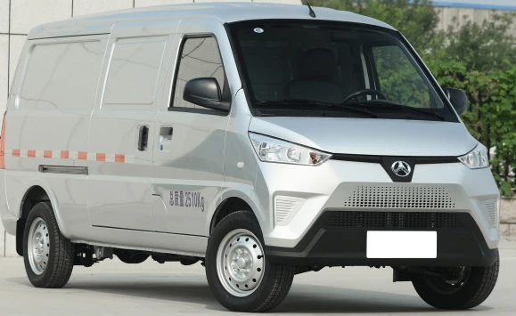 Baic Small Hippo Mini Van Electrical Express Delivery Van Mobil Used ...