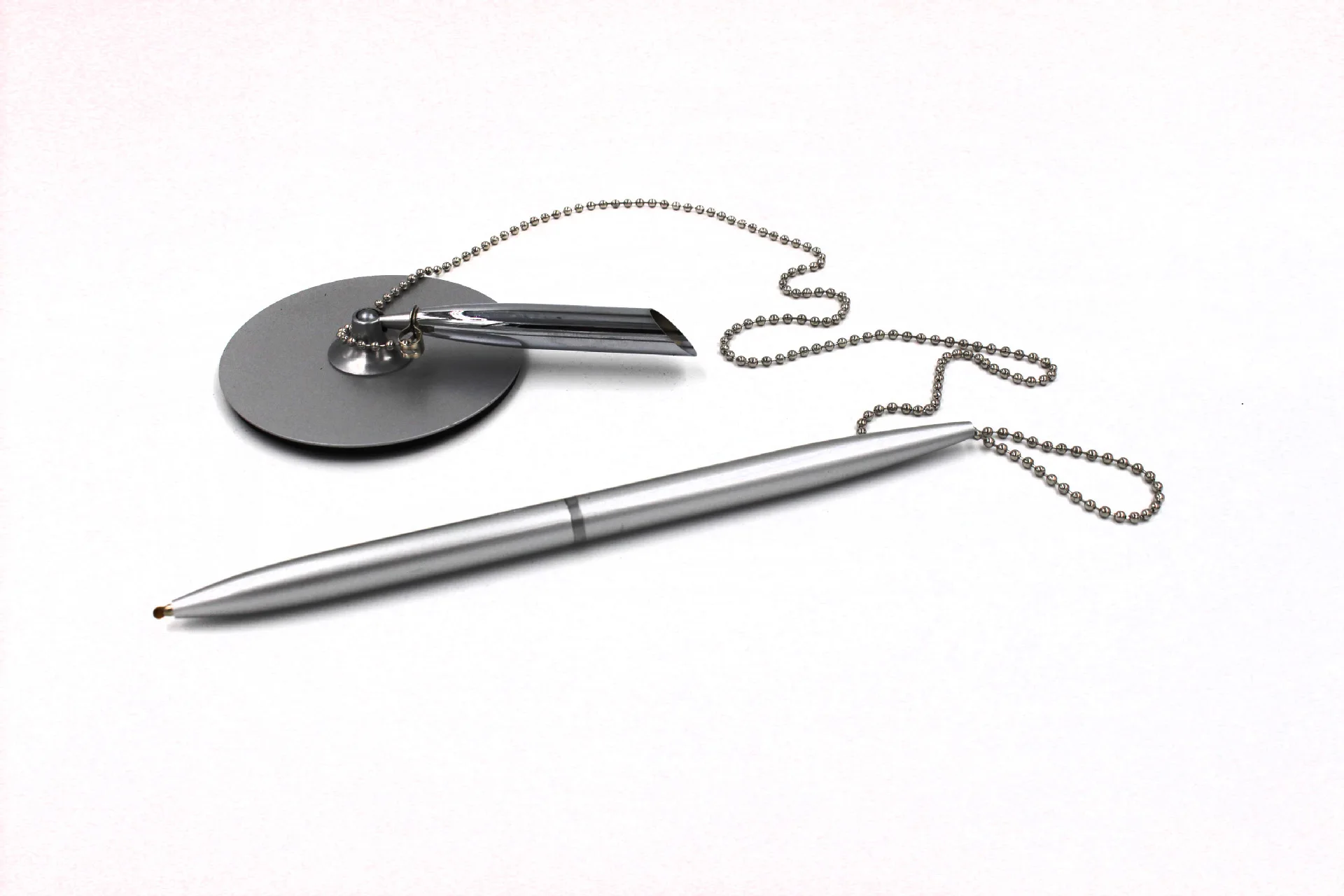 Metal Bead Chain Floating Magic Pen With Magnetic Base With Invisible ...