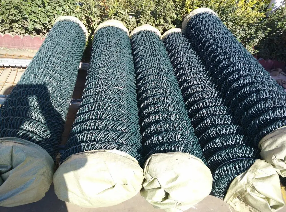 Cyclone Fence Chain Link Gi Diamond Wire Mesh,Chain Link Fencing In ...