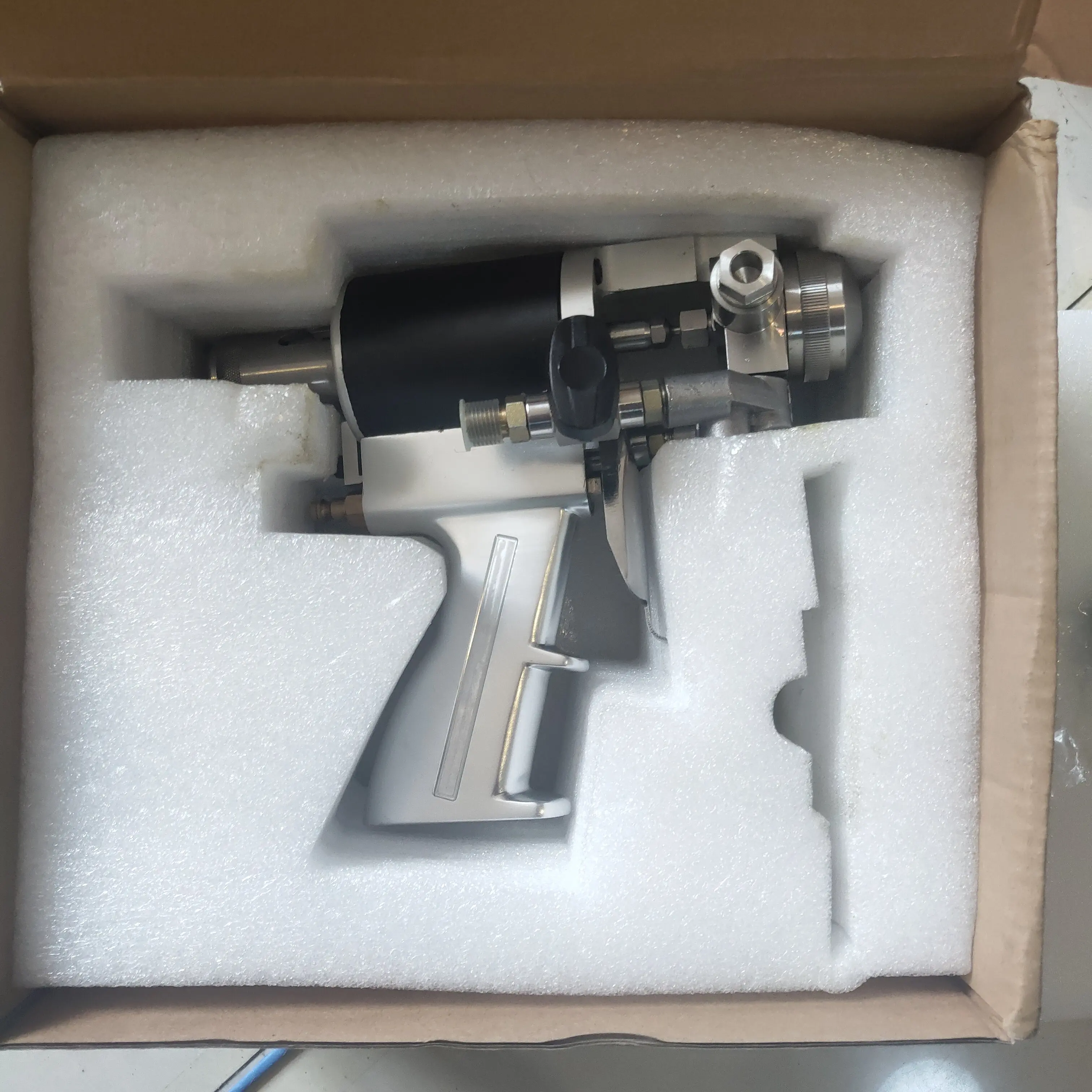 Polyurethane Spray Gun Polyurethane Pu Foam Spray Gun,P2 Air Purge ...