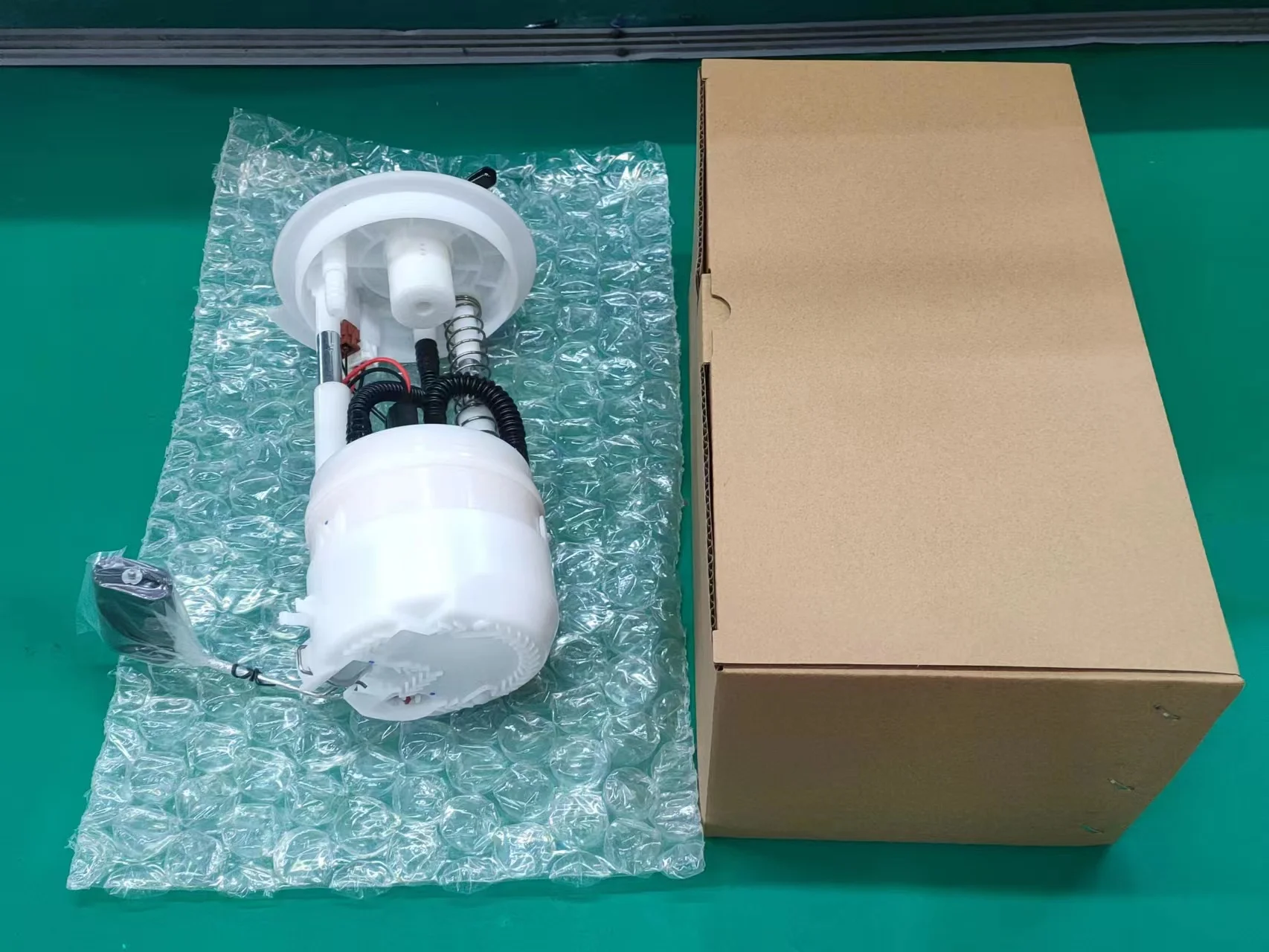 Fuel Pump Module Assembly 17040-1hm0a 170401hm0a 17040-1hj0a 17040 ...