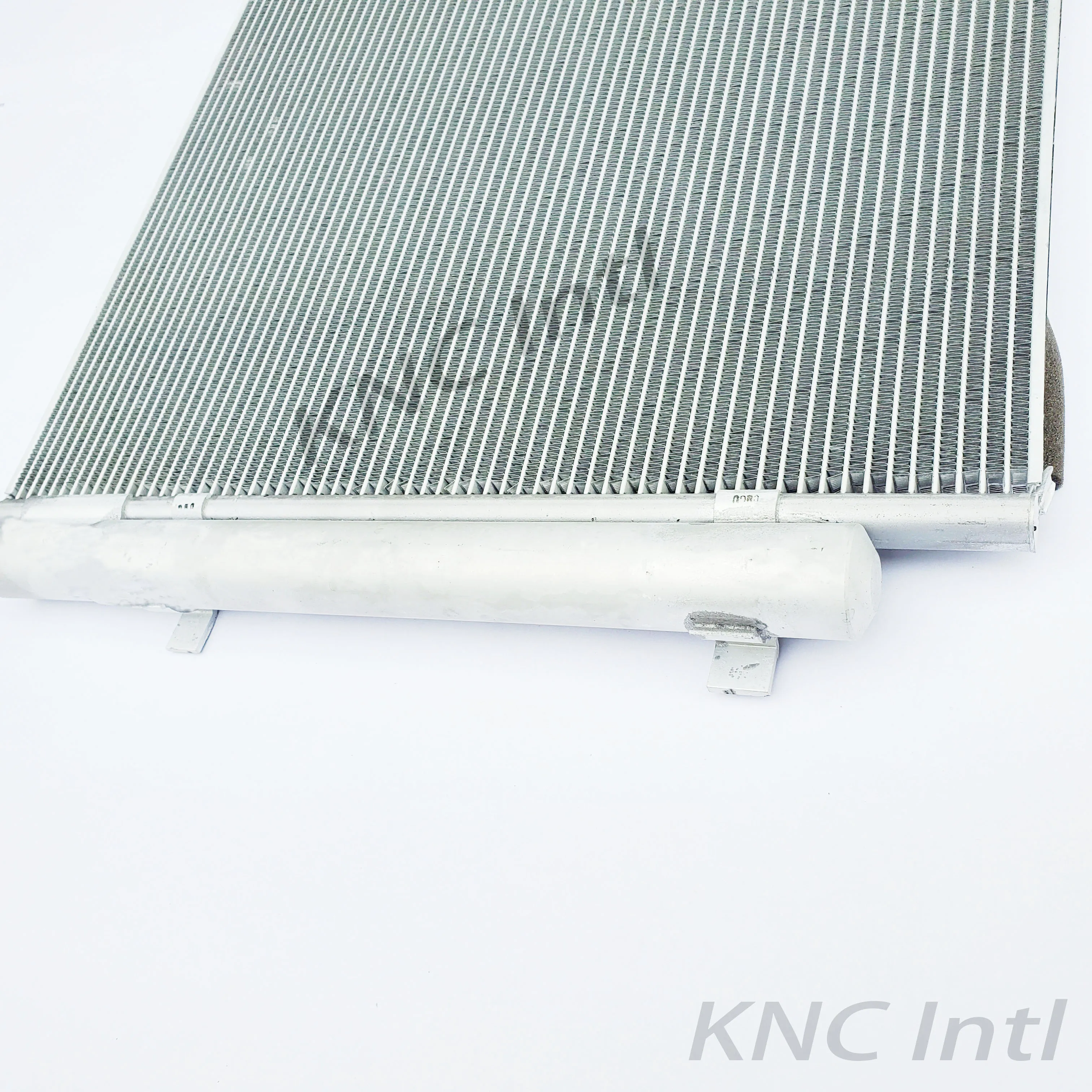 Genuine Oem Supply Air Conditioning System Delphi Car Condenser For Vw ...