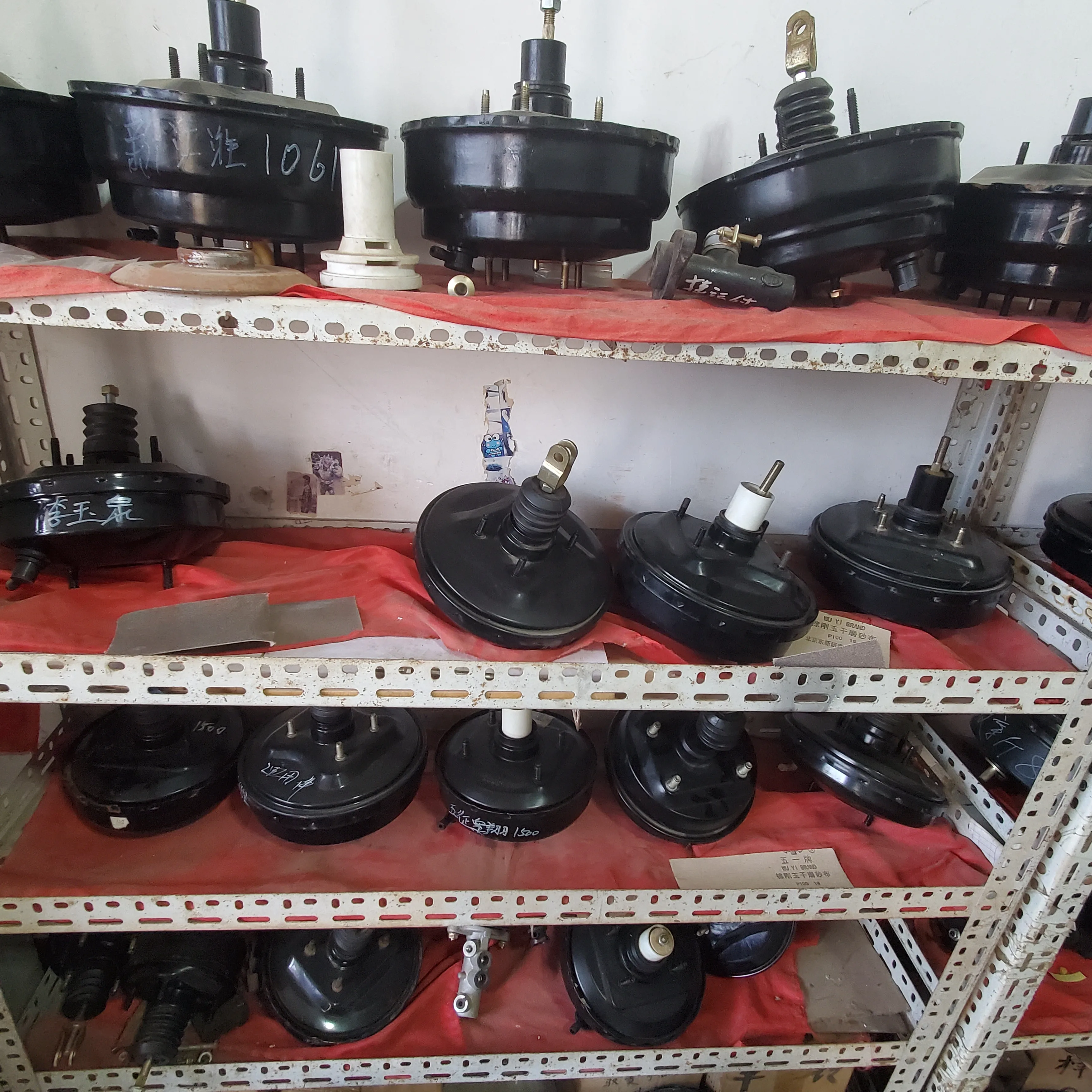 Hydraulic Power Truck Brake Booster 47210-f40nk For Nis-san Patrol Tyt ...