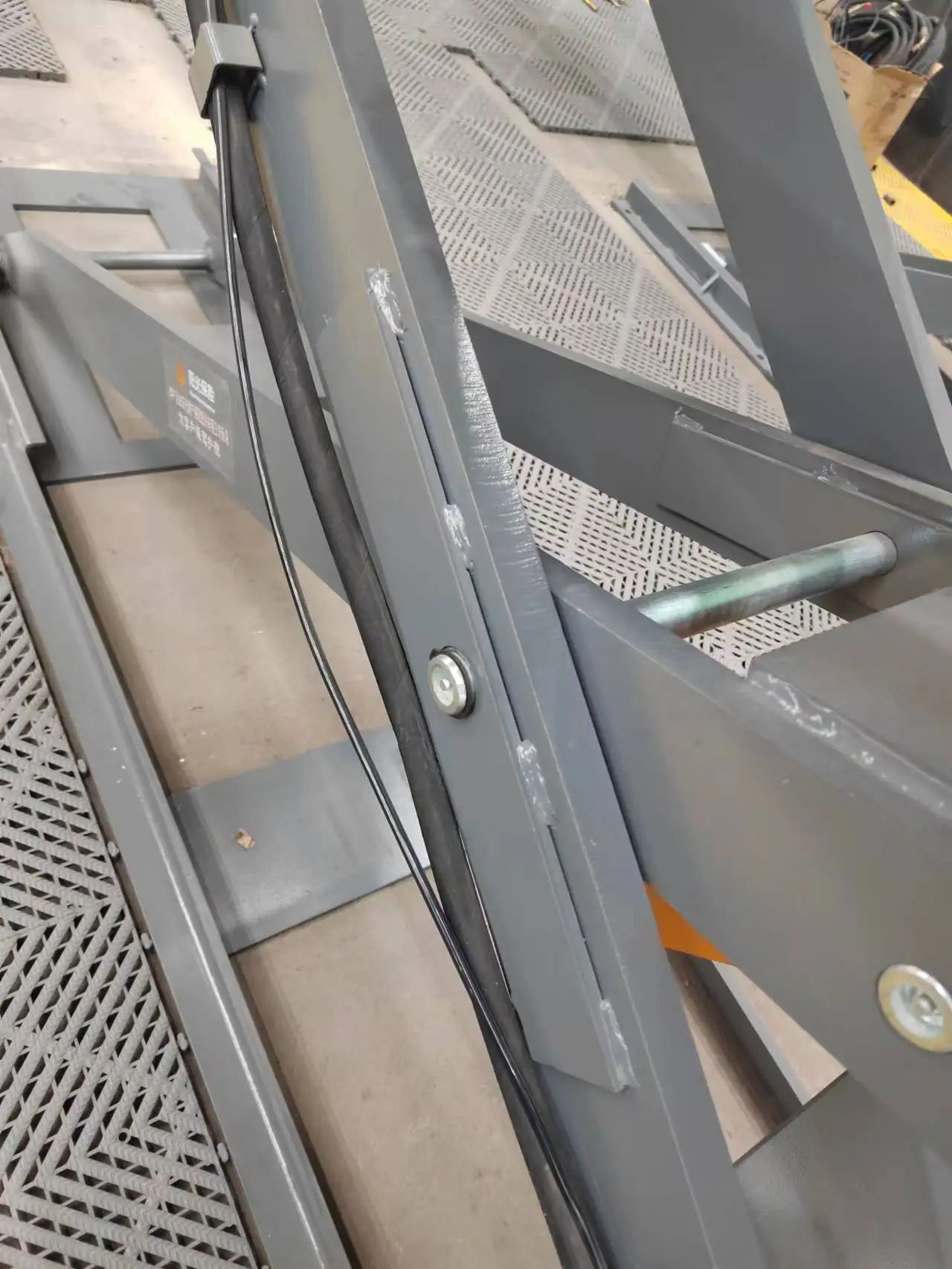 Elevador Tijera Coches 4000kg Customer Request 4t Scissor Lift Four ...