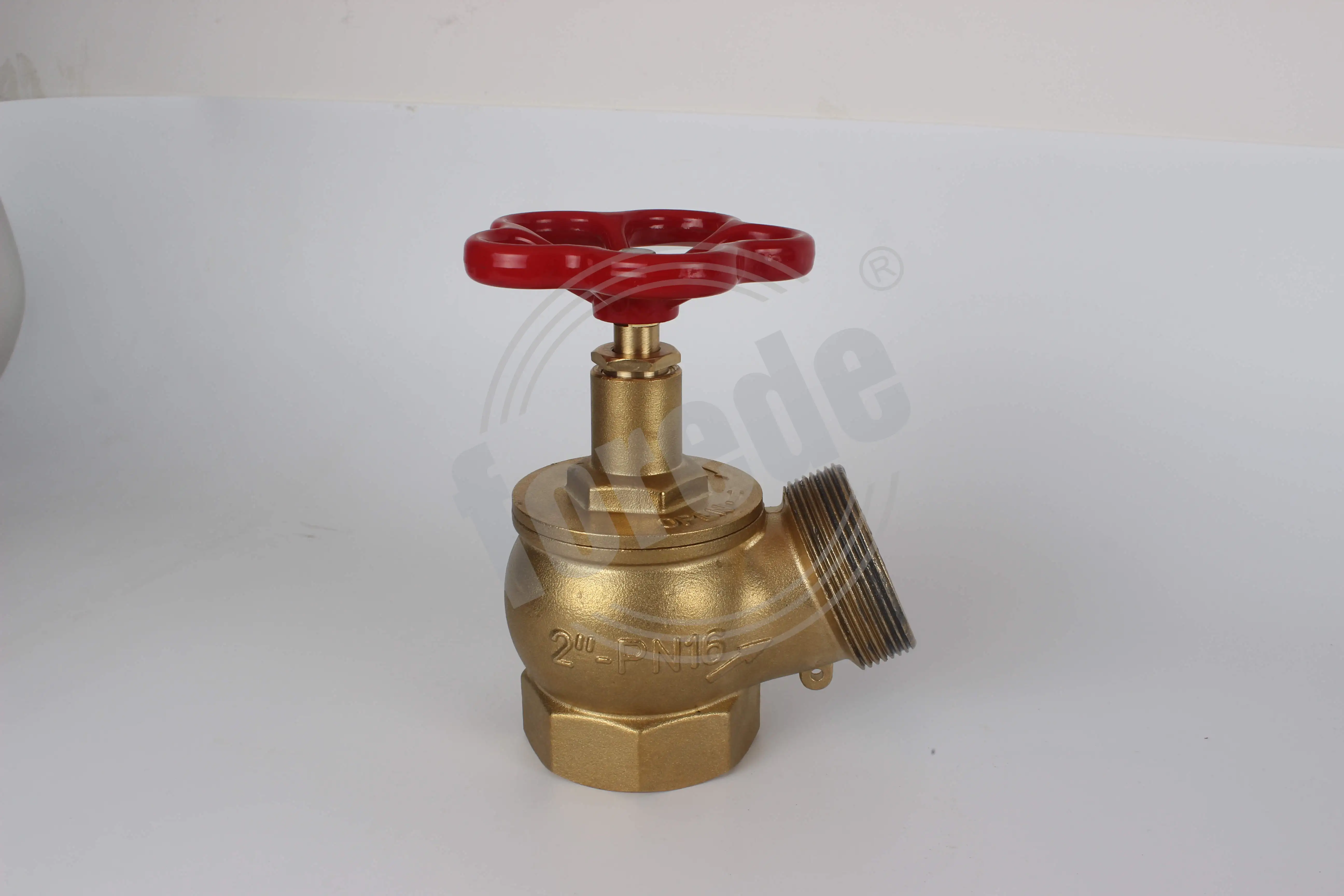 2.5''BSP Thread Inlet Oblique Screw Type Fire Hydrant Landing Valve ...